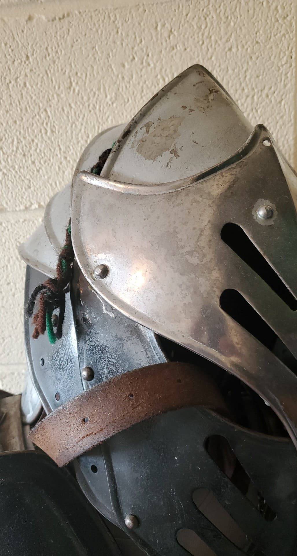 My first armor! | Scrolller