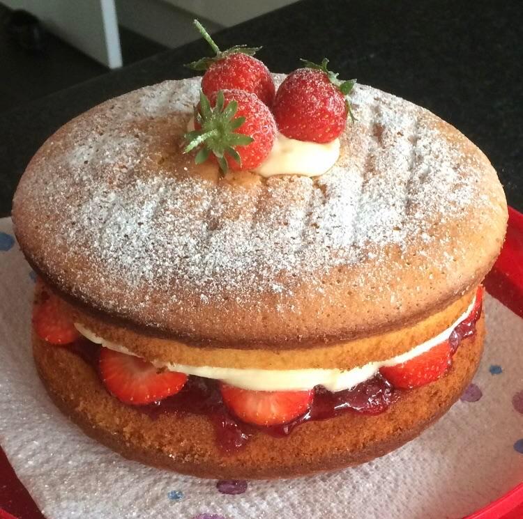 My first attempt at a Victoria sponge with dripping strawberry jam | Scrolller