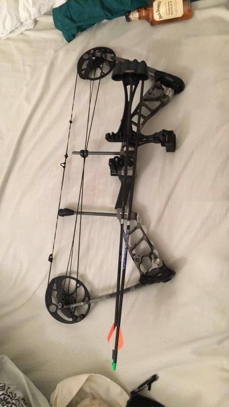 My first bow! | Scrolller