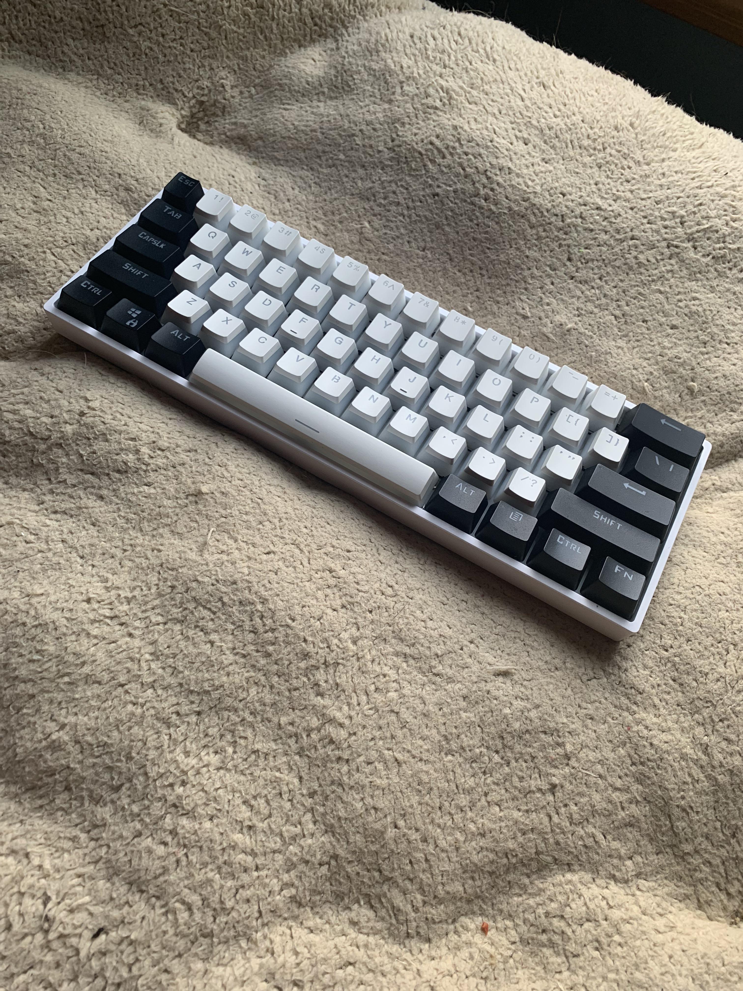 My first custom :D | Scrolller