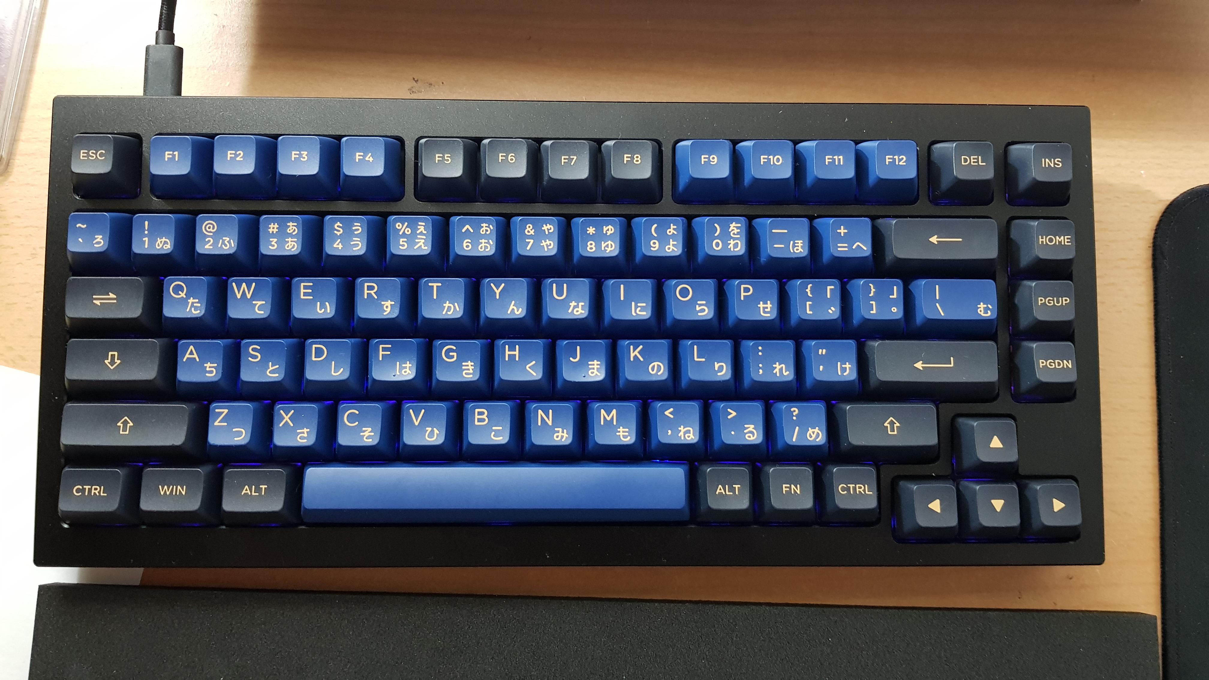 My first ever keyboard [keychron q1] | Scrolller