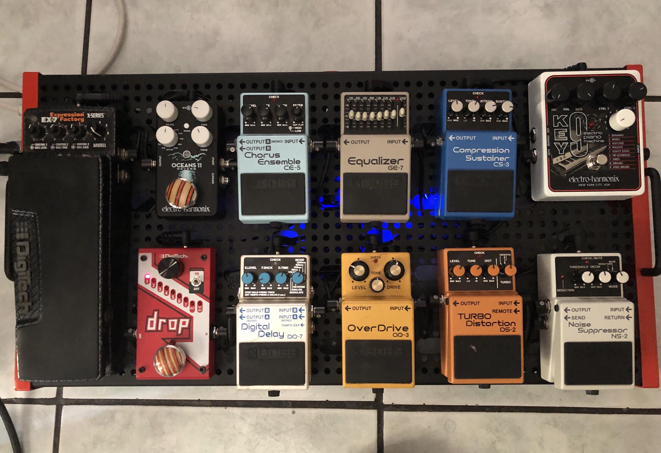 My first pedalboard build | Scrolller
