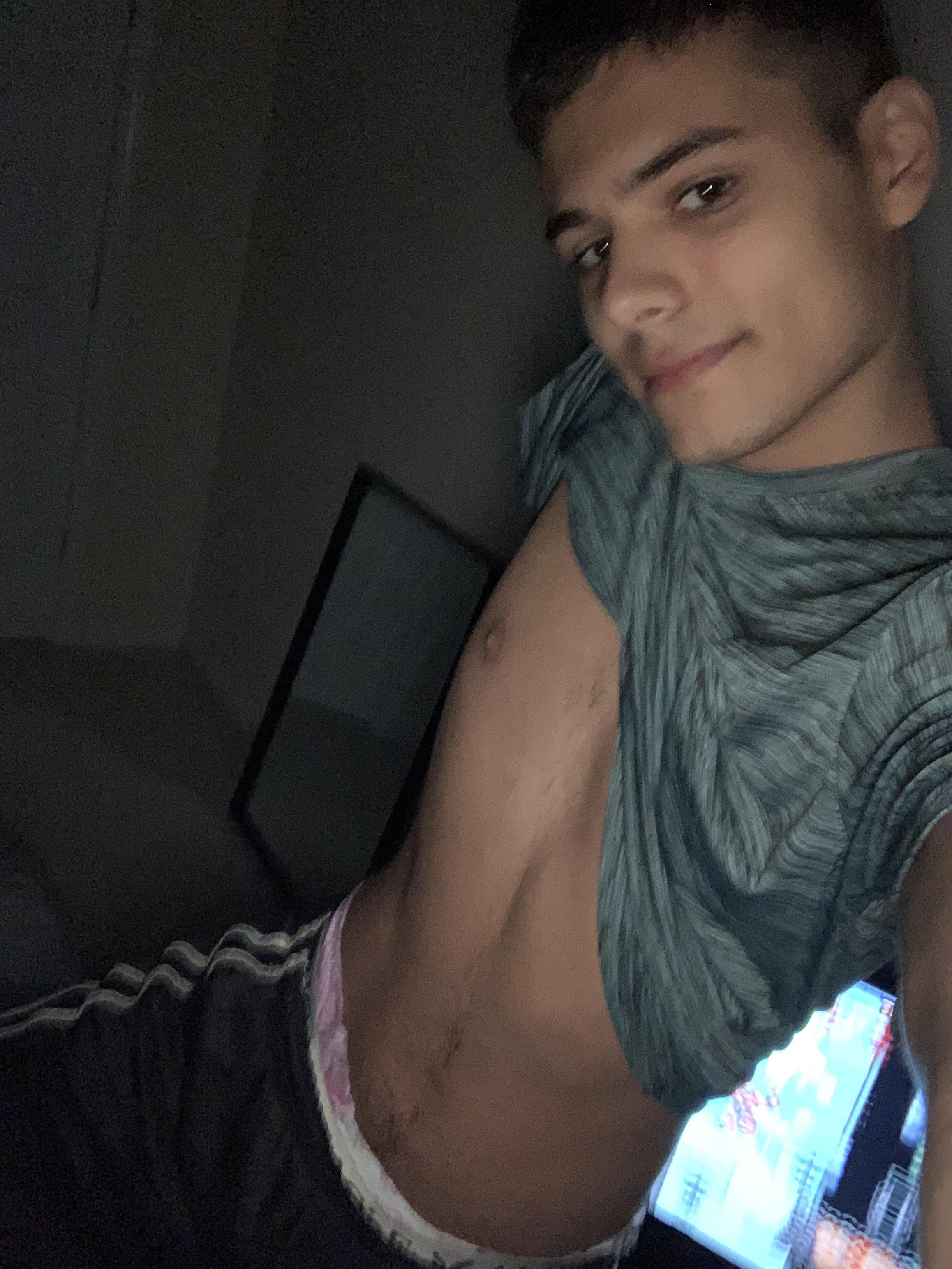 My first time | Scrolller