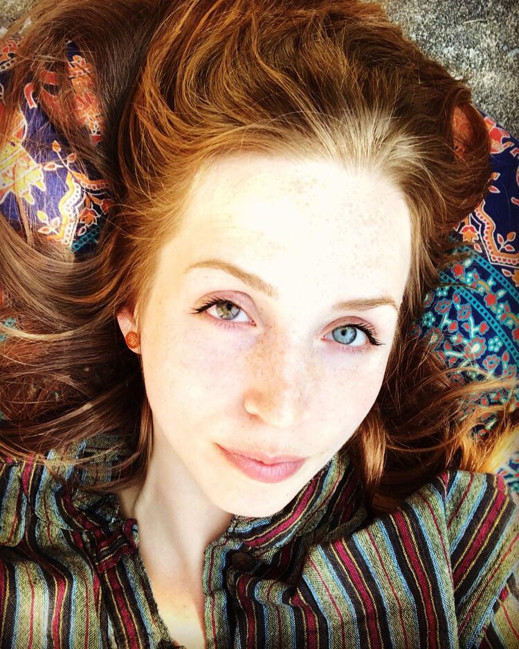 My heterochromia in sunlight | Scrolller