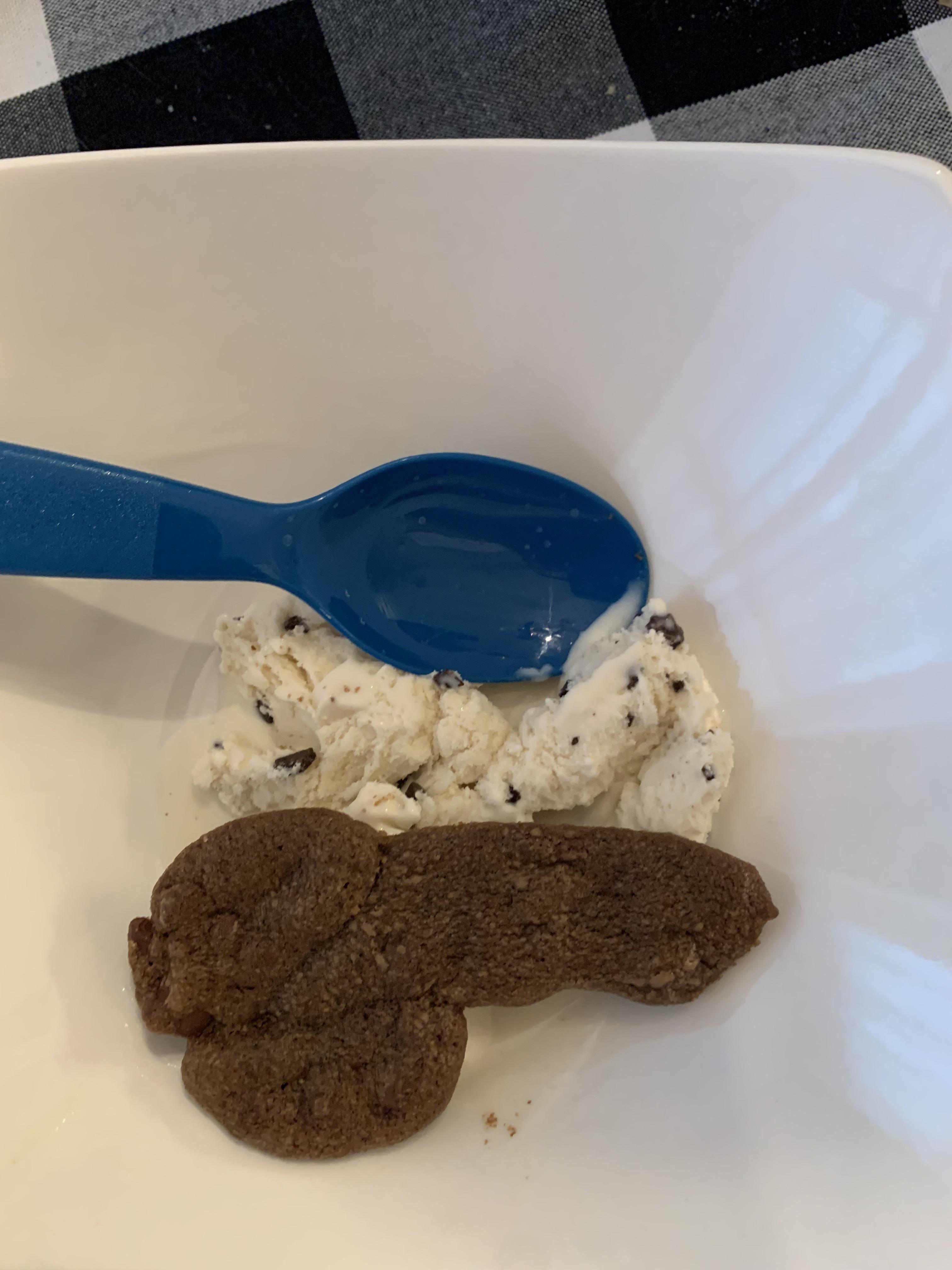 It’s a cookie peen | Scrolller