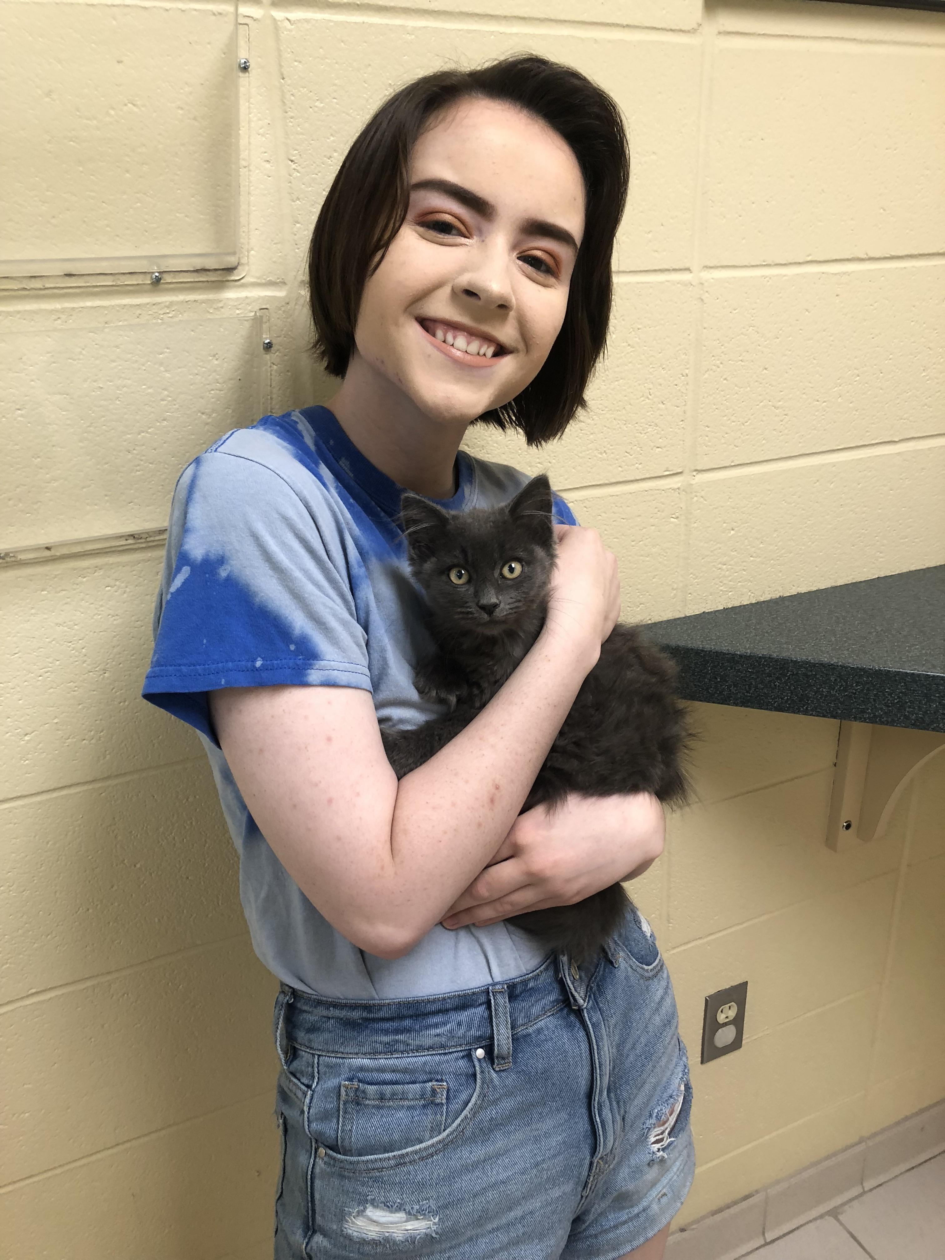 my little floof harvey who's gonna be coming home with me friday! ️ | Scrolller