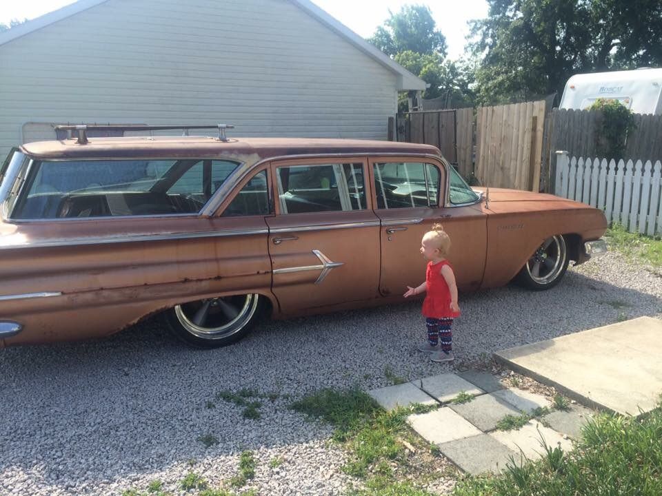 My little girl loves my new wagon. | Scrolller