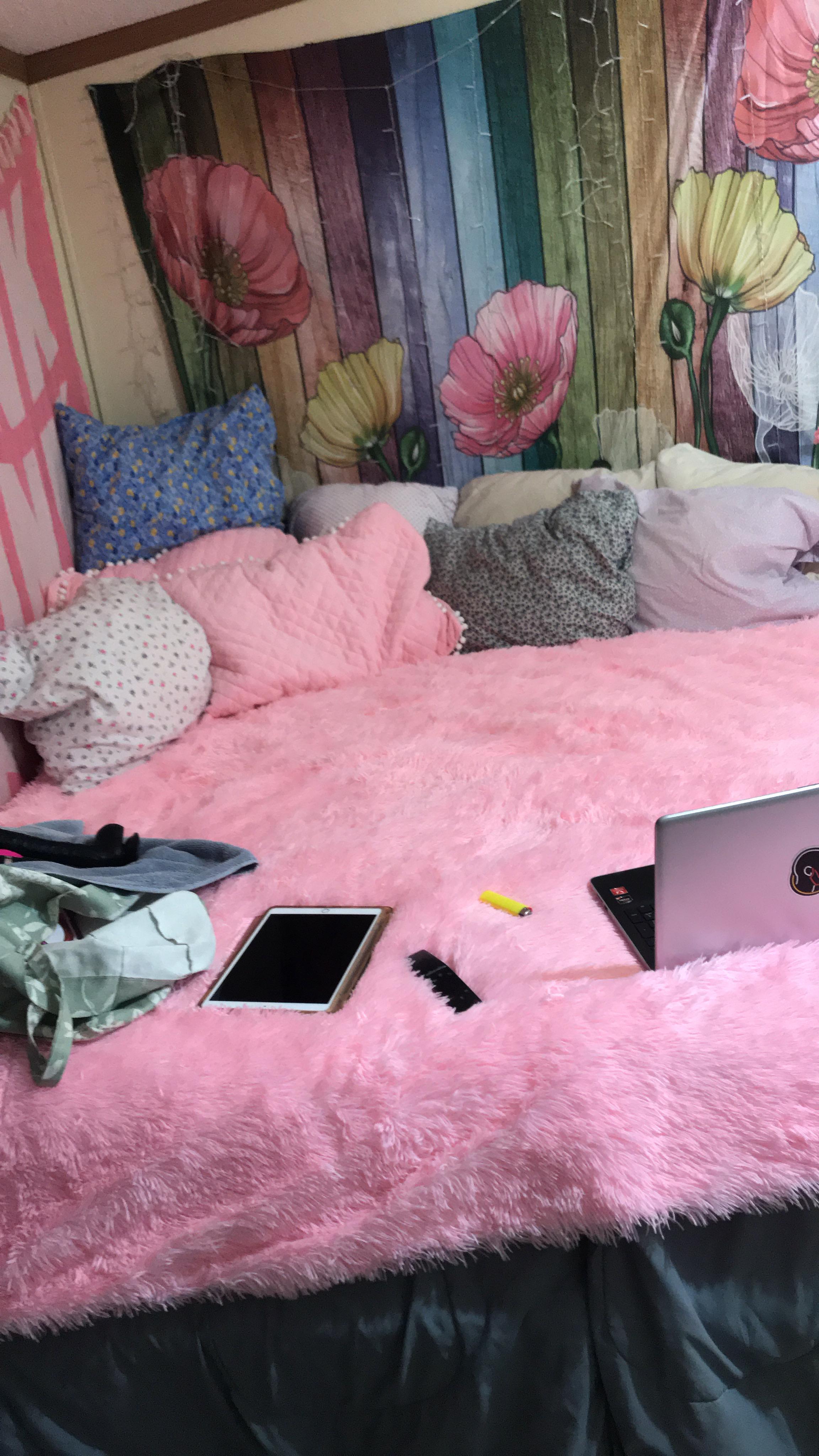 My little setup | Scrolller