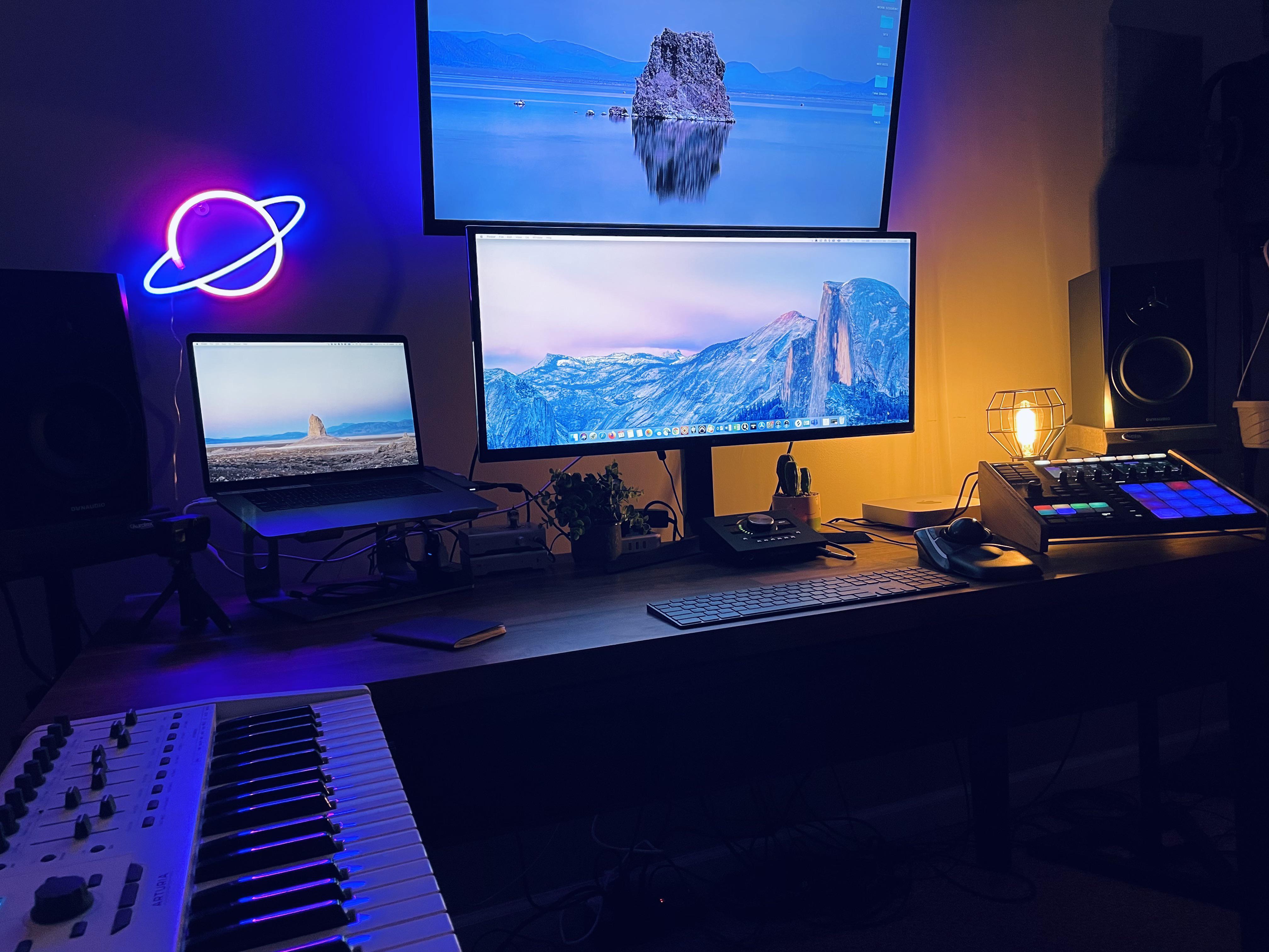 My Mac based home studio | Scrolller