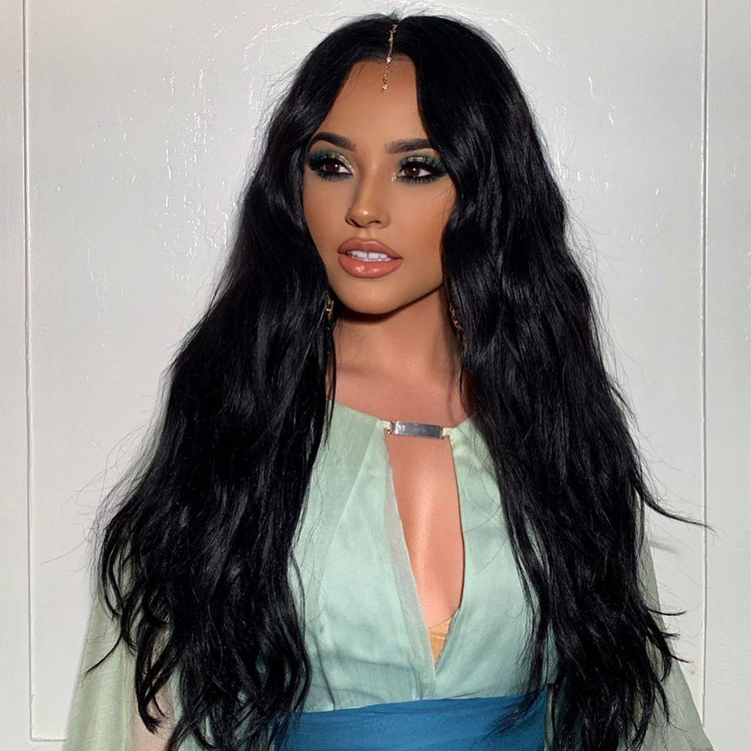 My Magical Queen | Scrolller