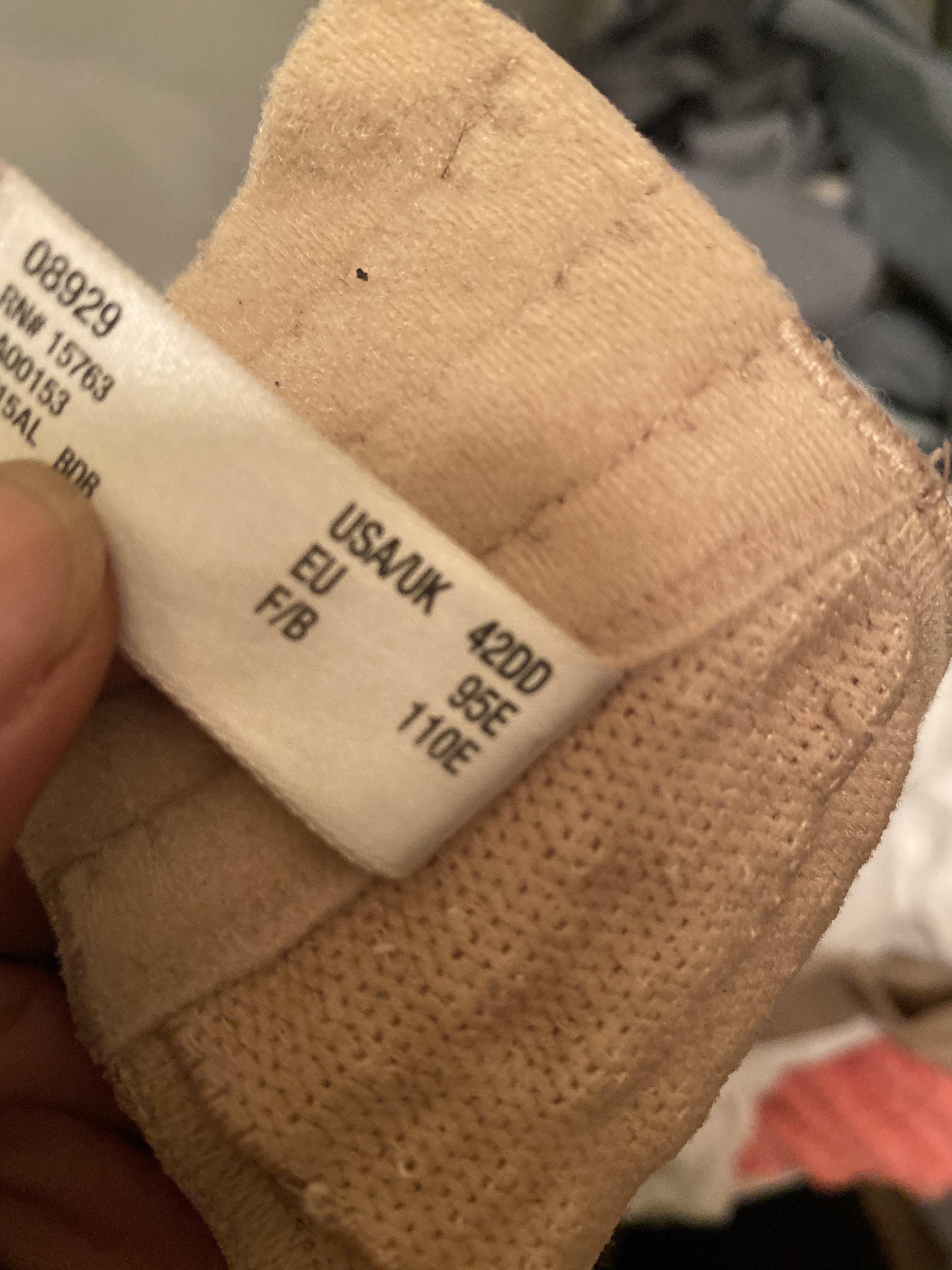 My moms bra should I? | Scrolller