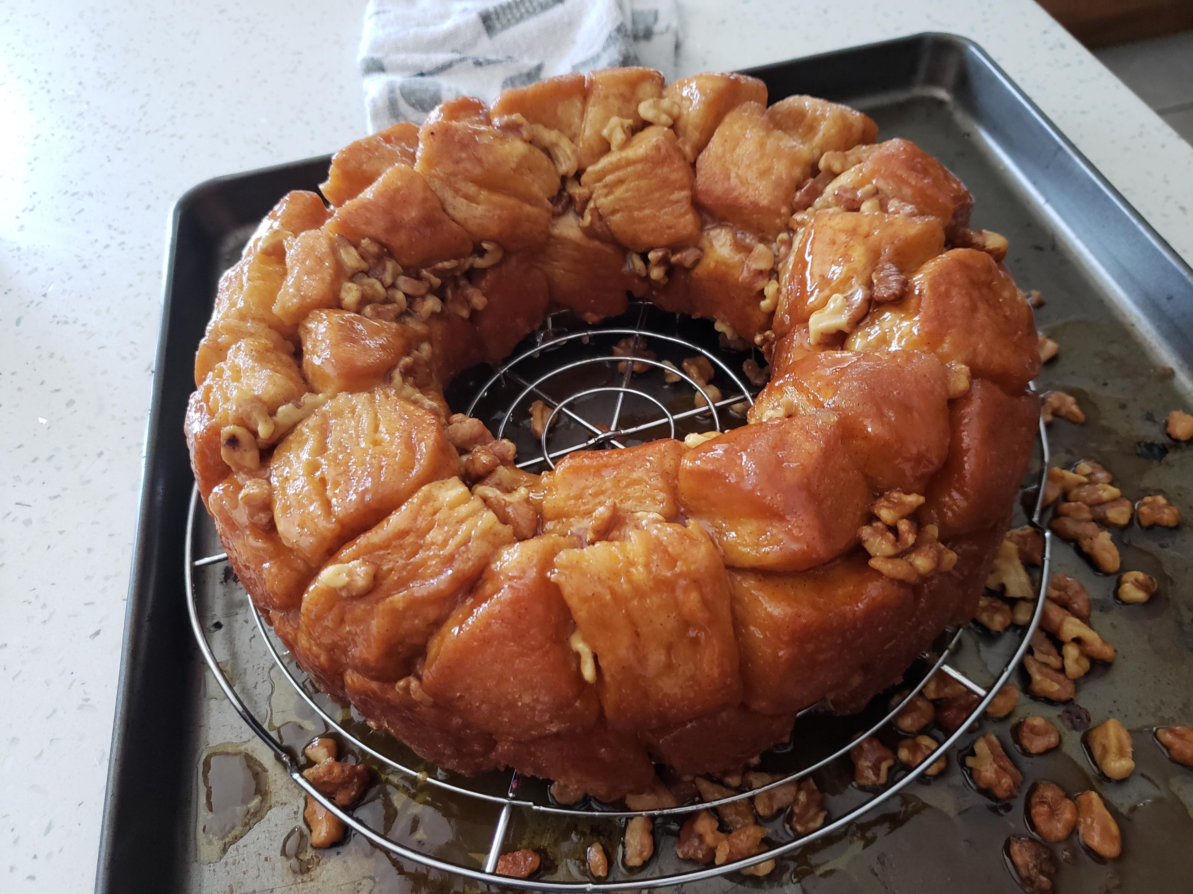 My mom's monkey bread with almonds | Scrolller