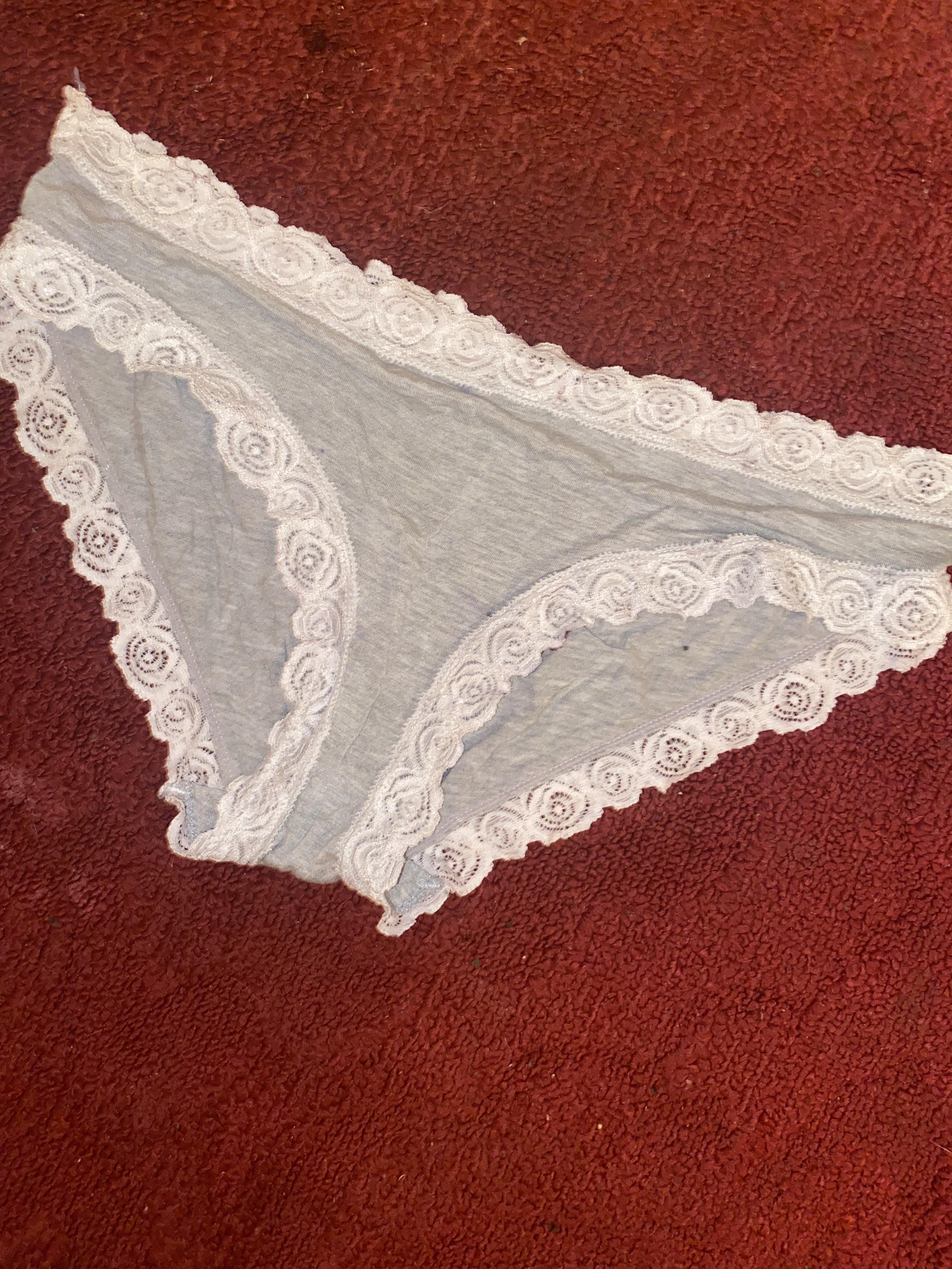 My Moms Panties Scrolller 7978