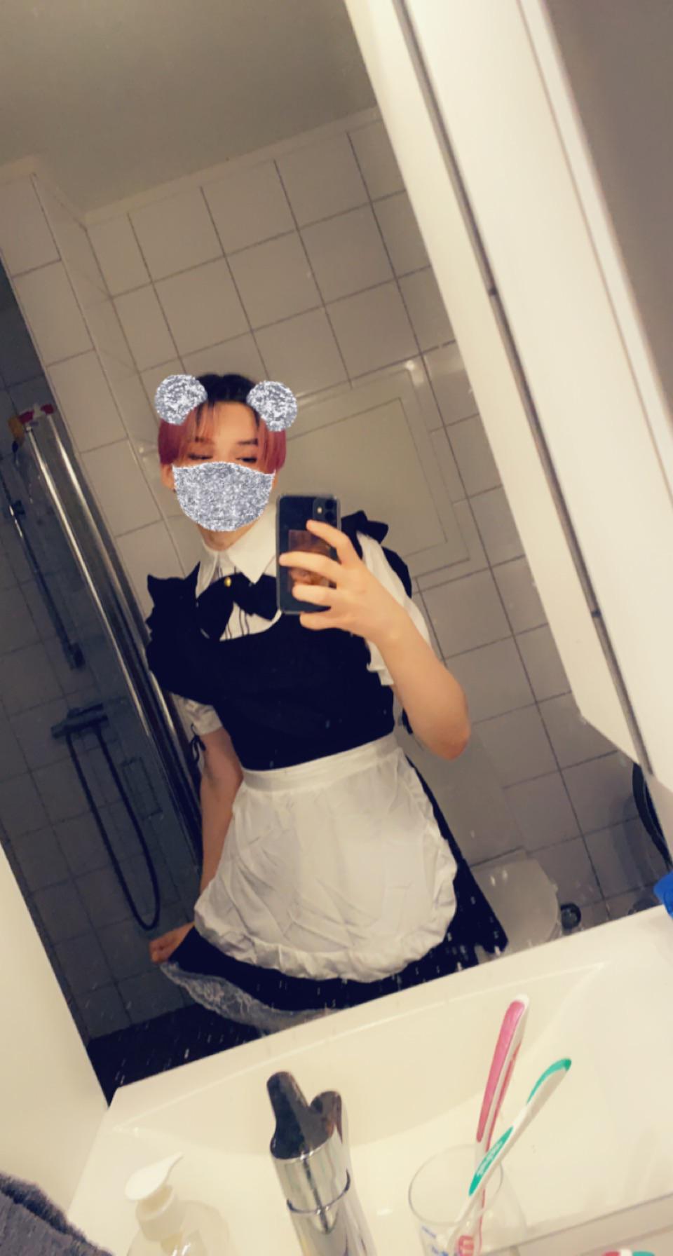My new maid dress just arrived! | Scrolller