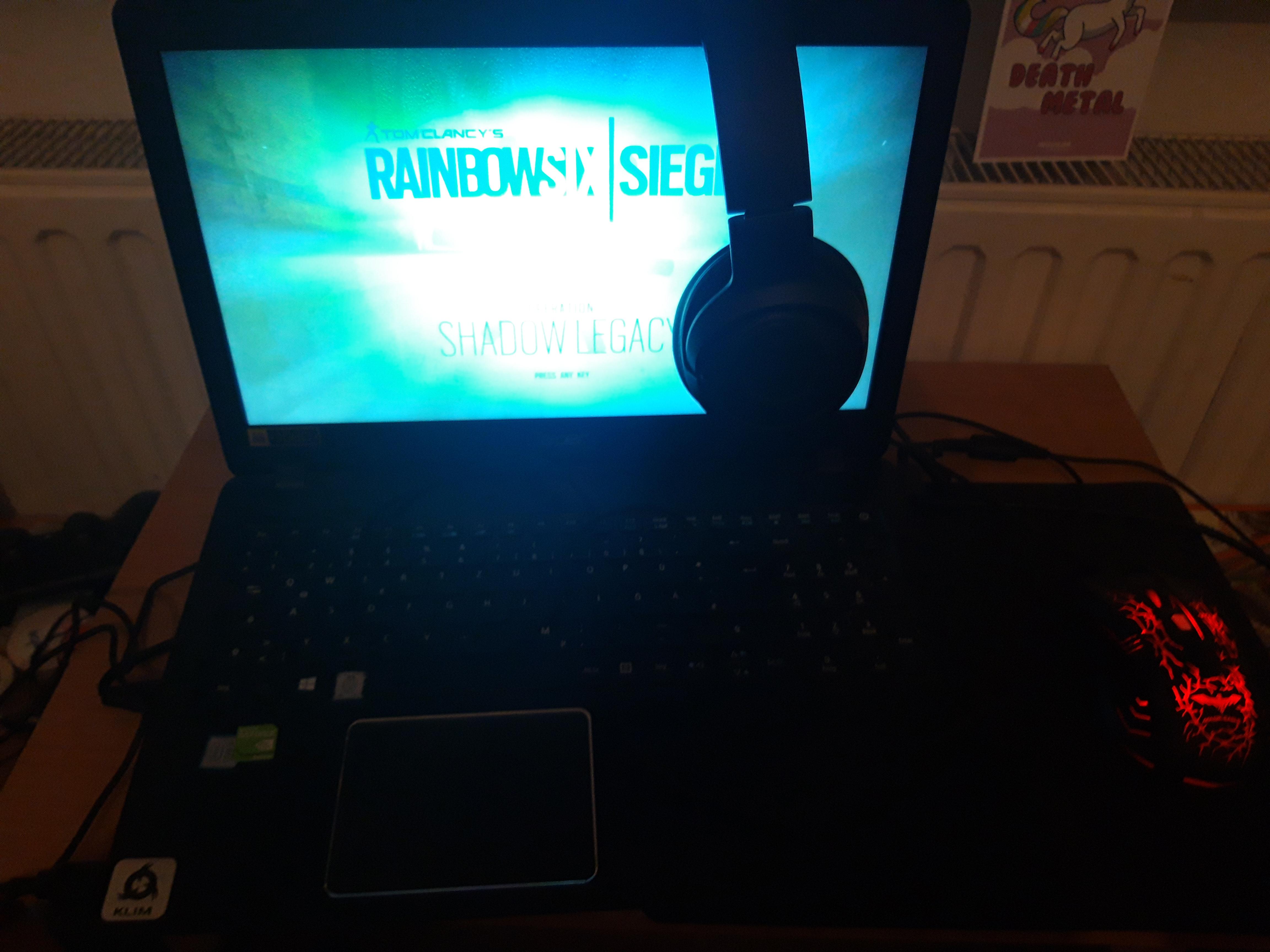 My pro setup | Scrolller