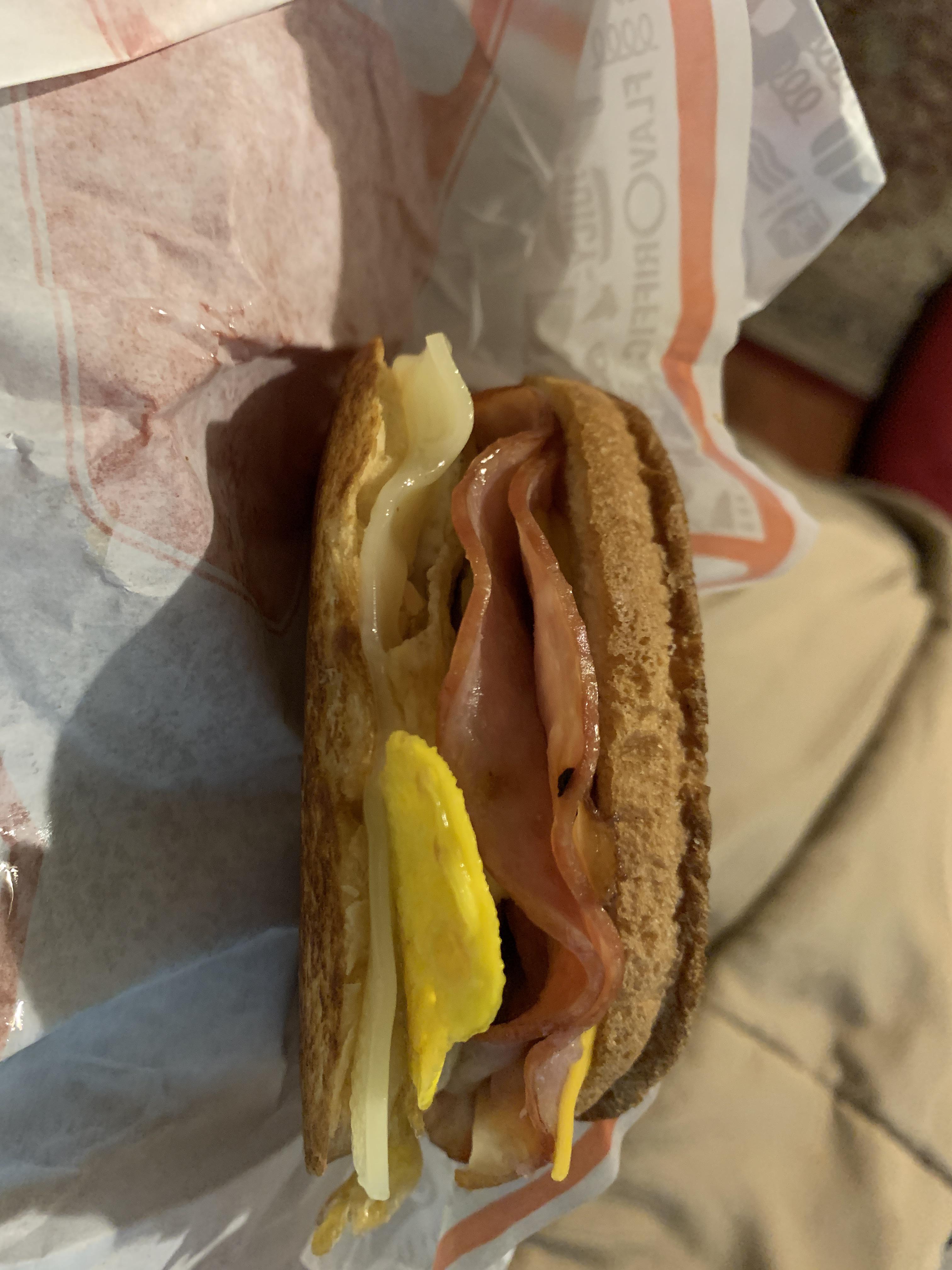 My sandwich tried to seduce me | Scrolller