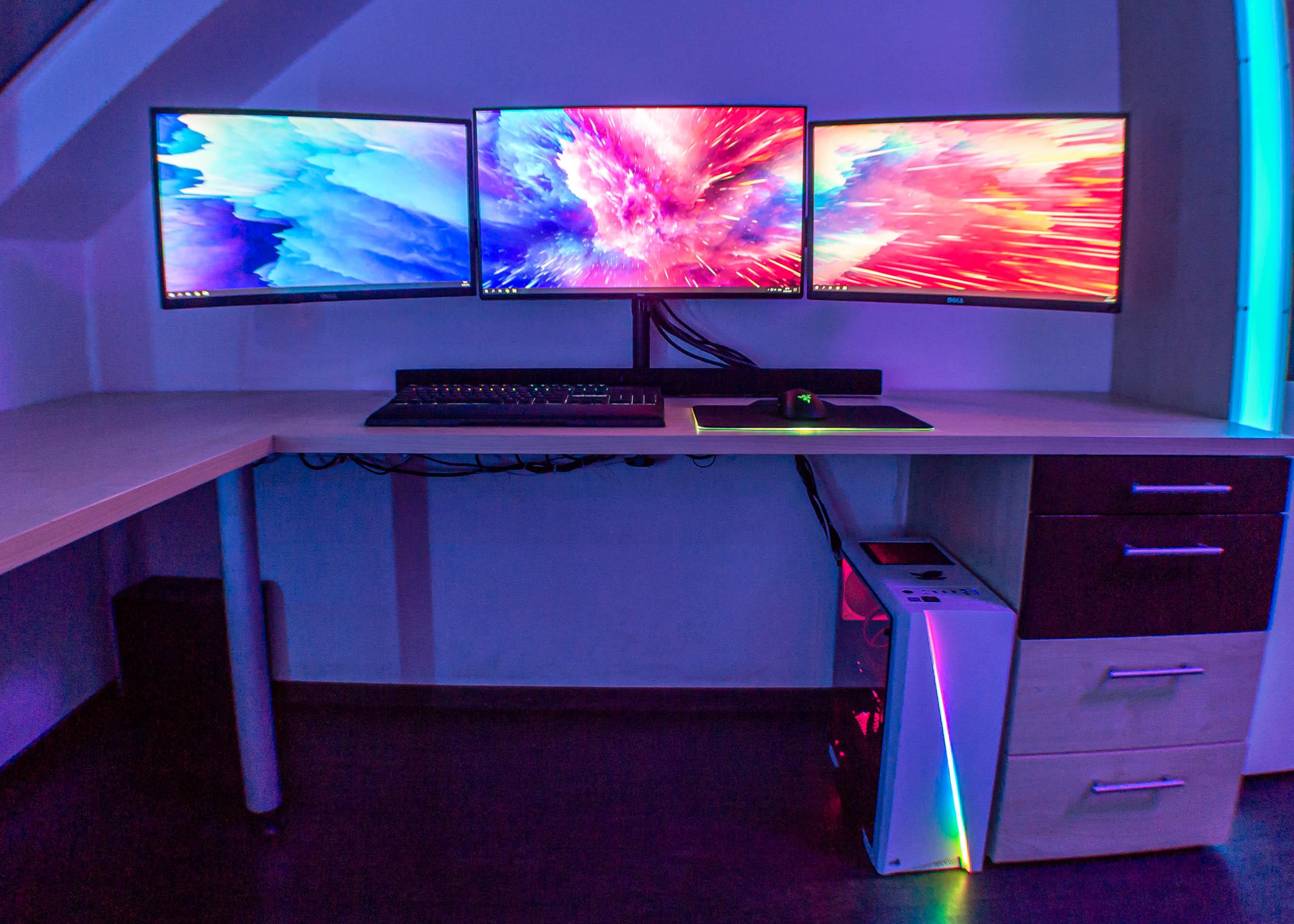 My setup for gaming and coding | Scrolller