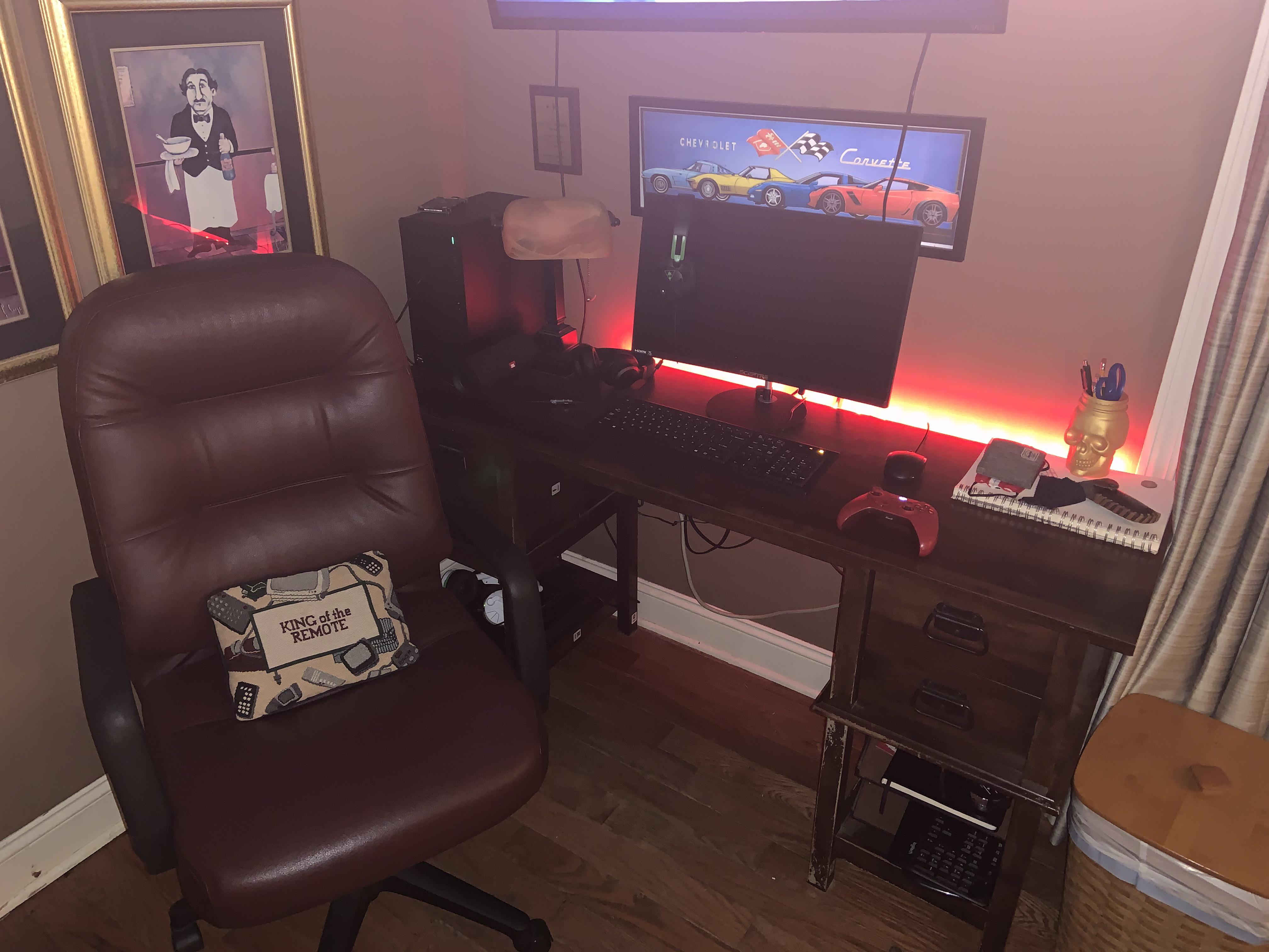 My setup (work in progress) | Scrolller