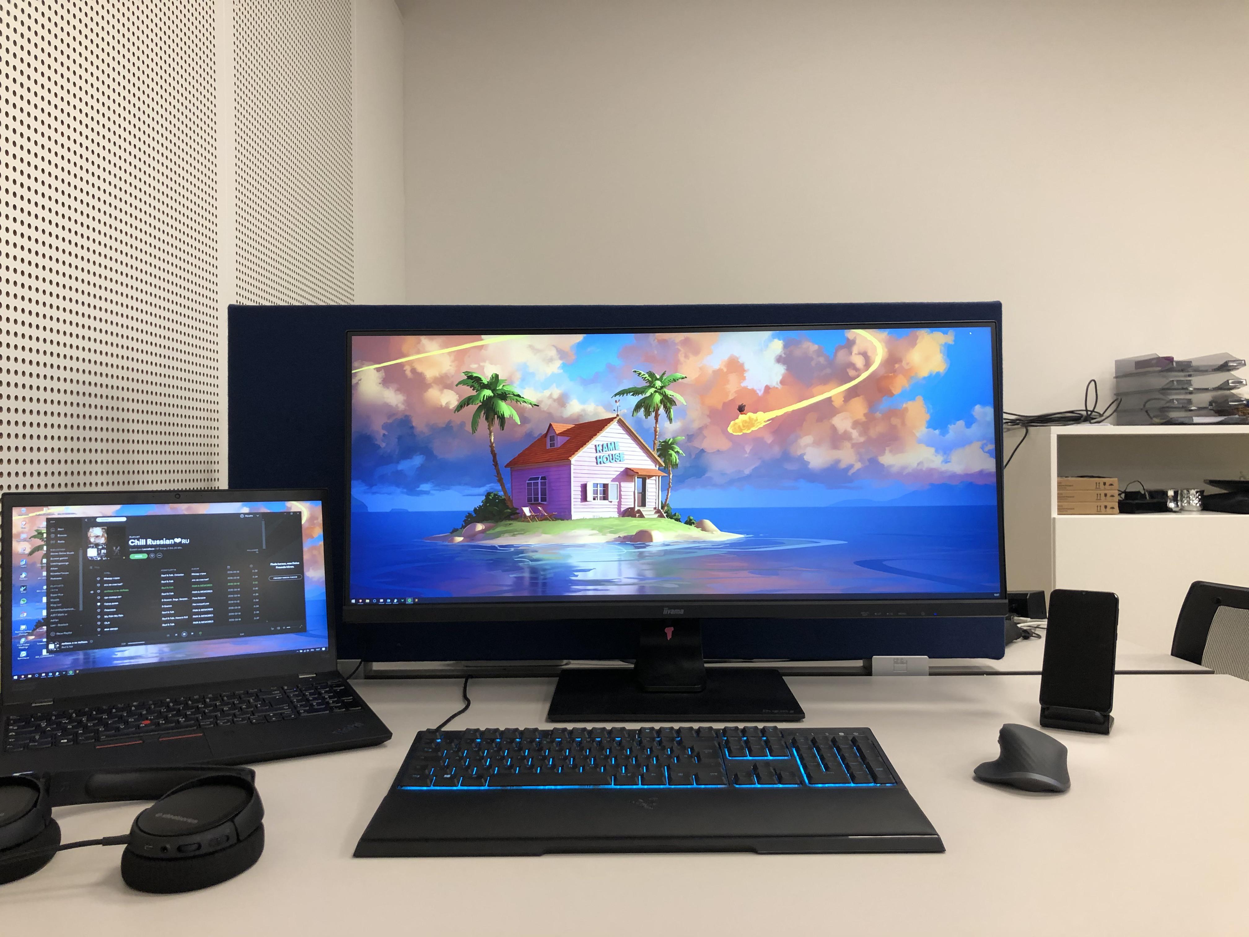 My Simple Workspace | Scrolller