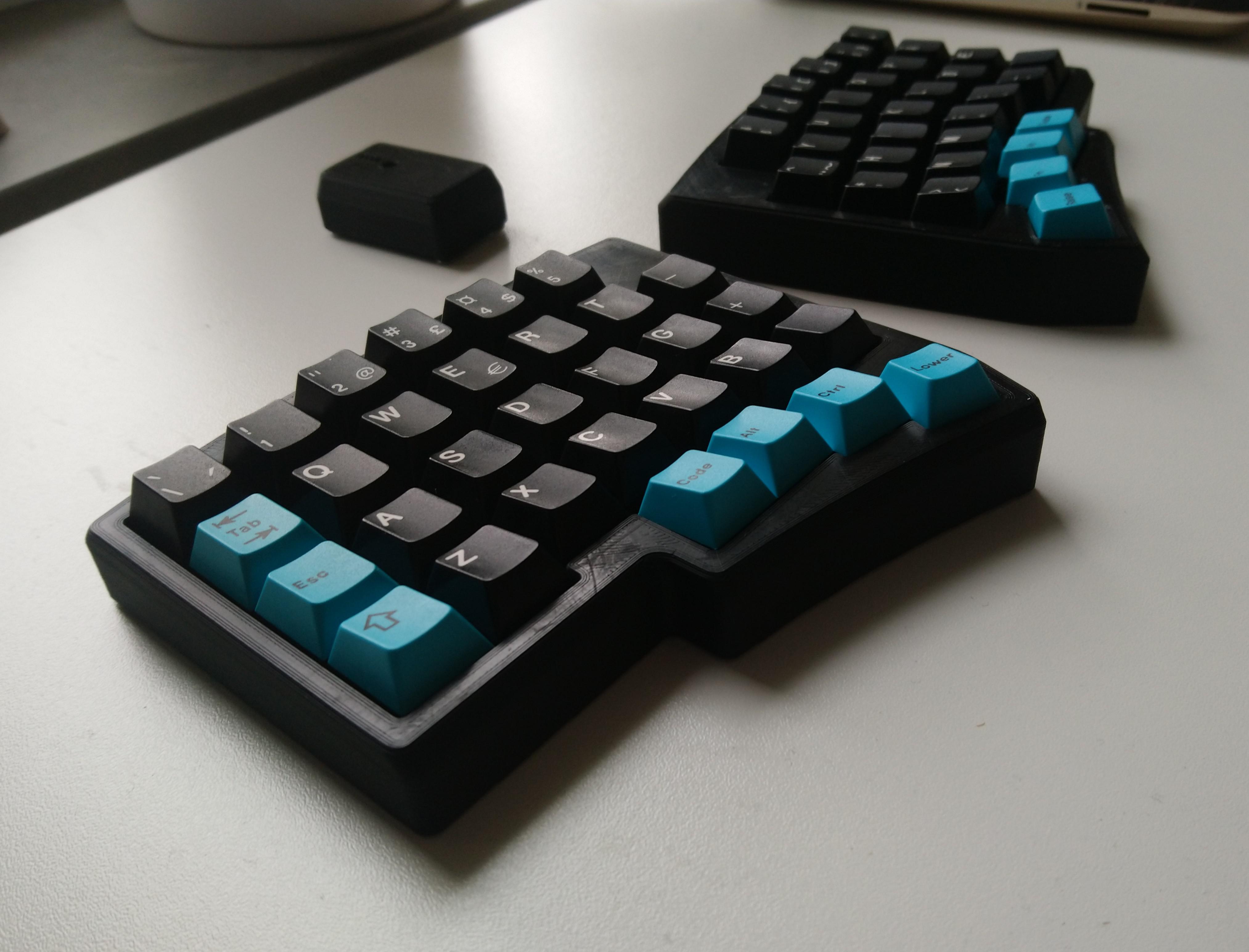 My take on an Ergonomic Wireless Keyboard | Scrolller