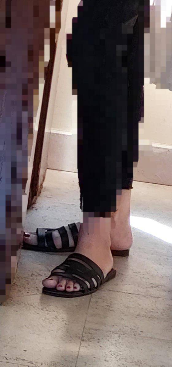 My teacher's feet | Scrolller