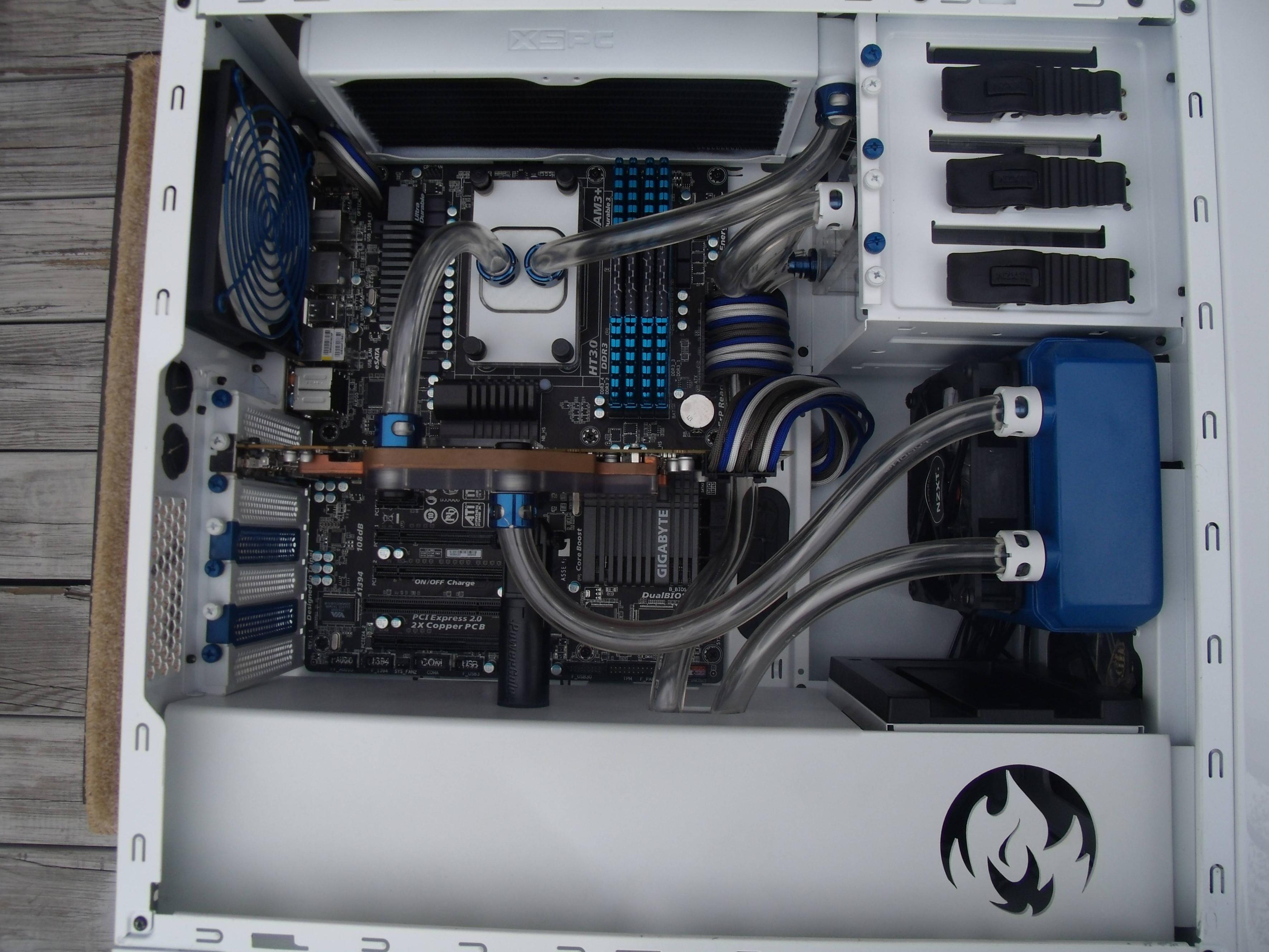 My very best cable management. | Scrolller