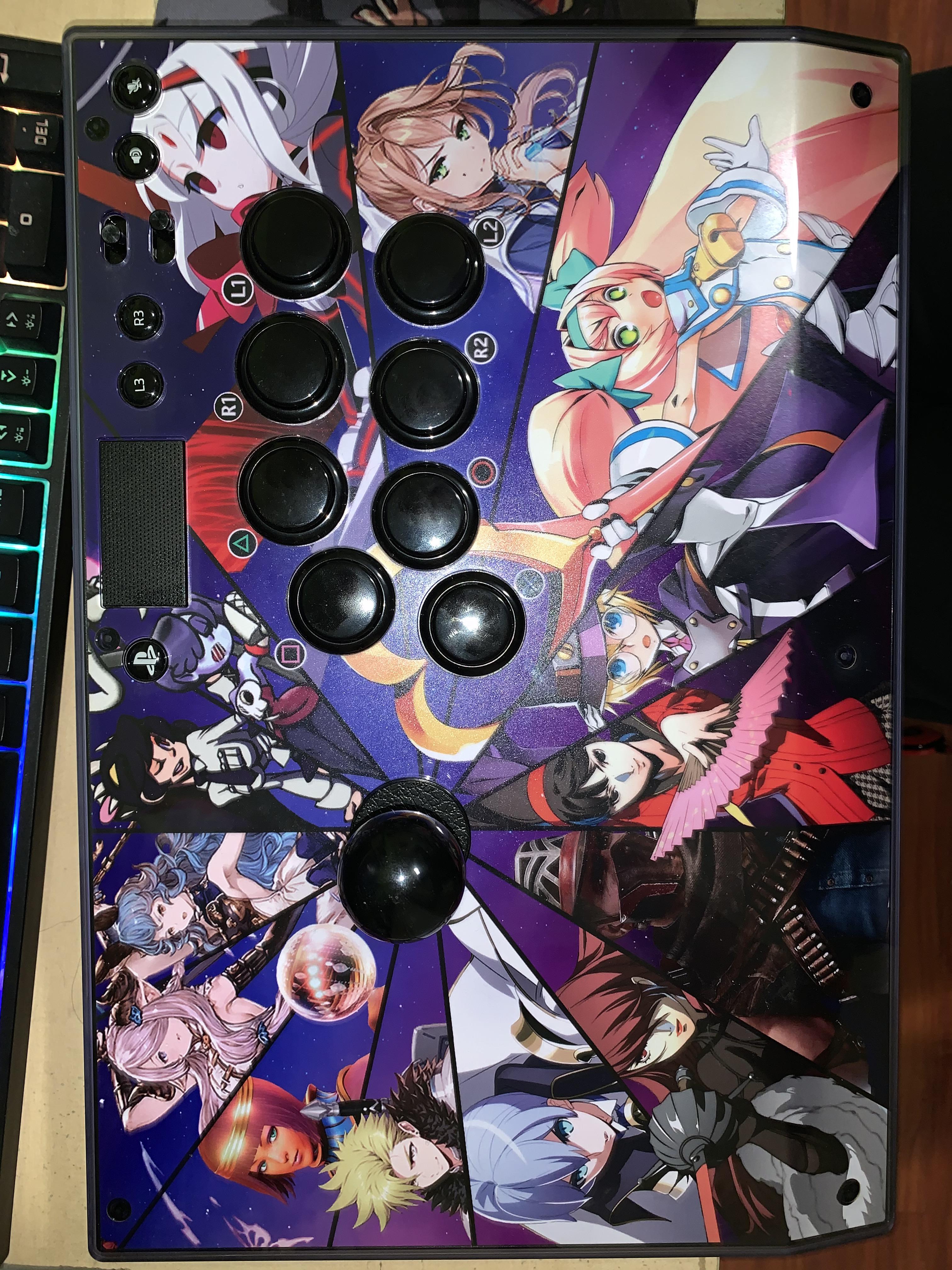 My very first custom fight stick! Designed by my friend using all my ...