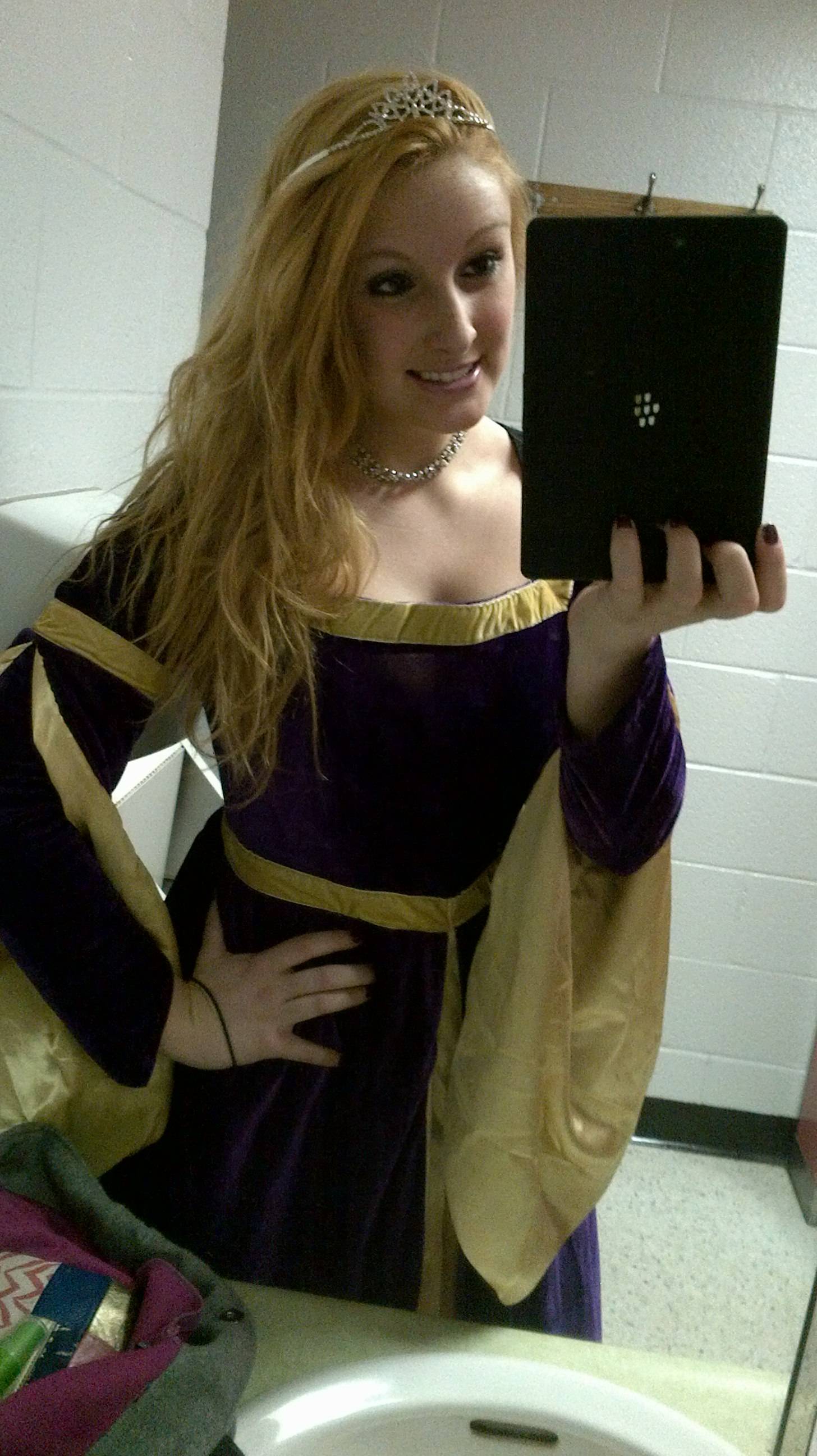 My Work Uniform | Scrolller