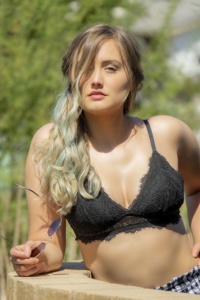 Need to chat or RP about Naomi Kyle. | Scrolller