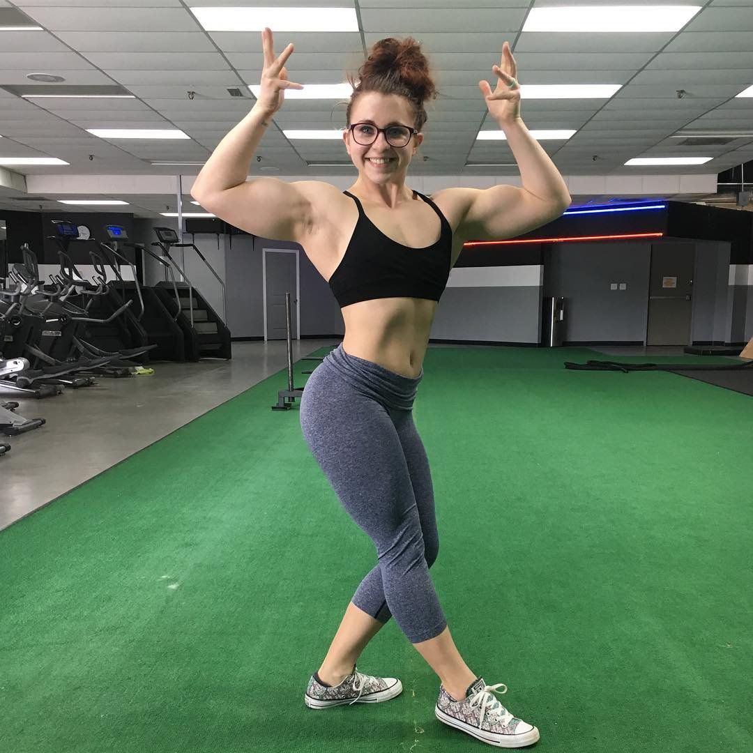 Natalie Carr | Scrolller