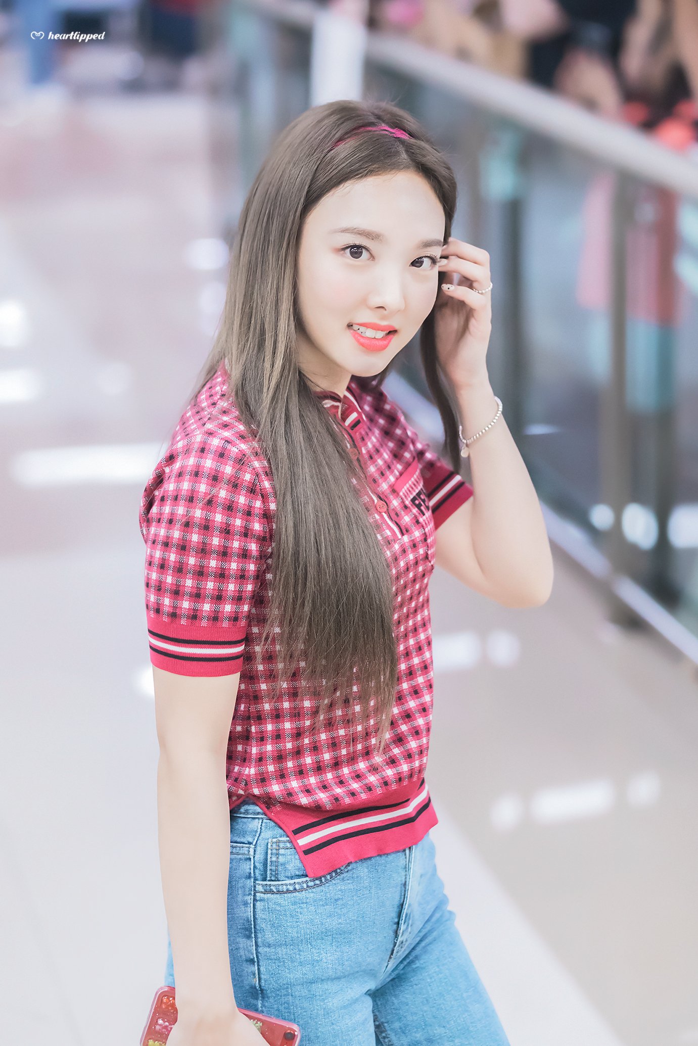 Nayeon | Scrolller