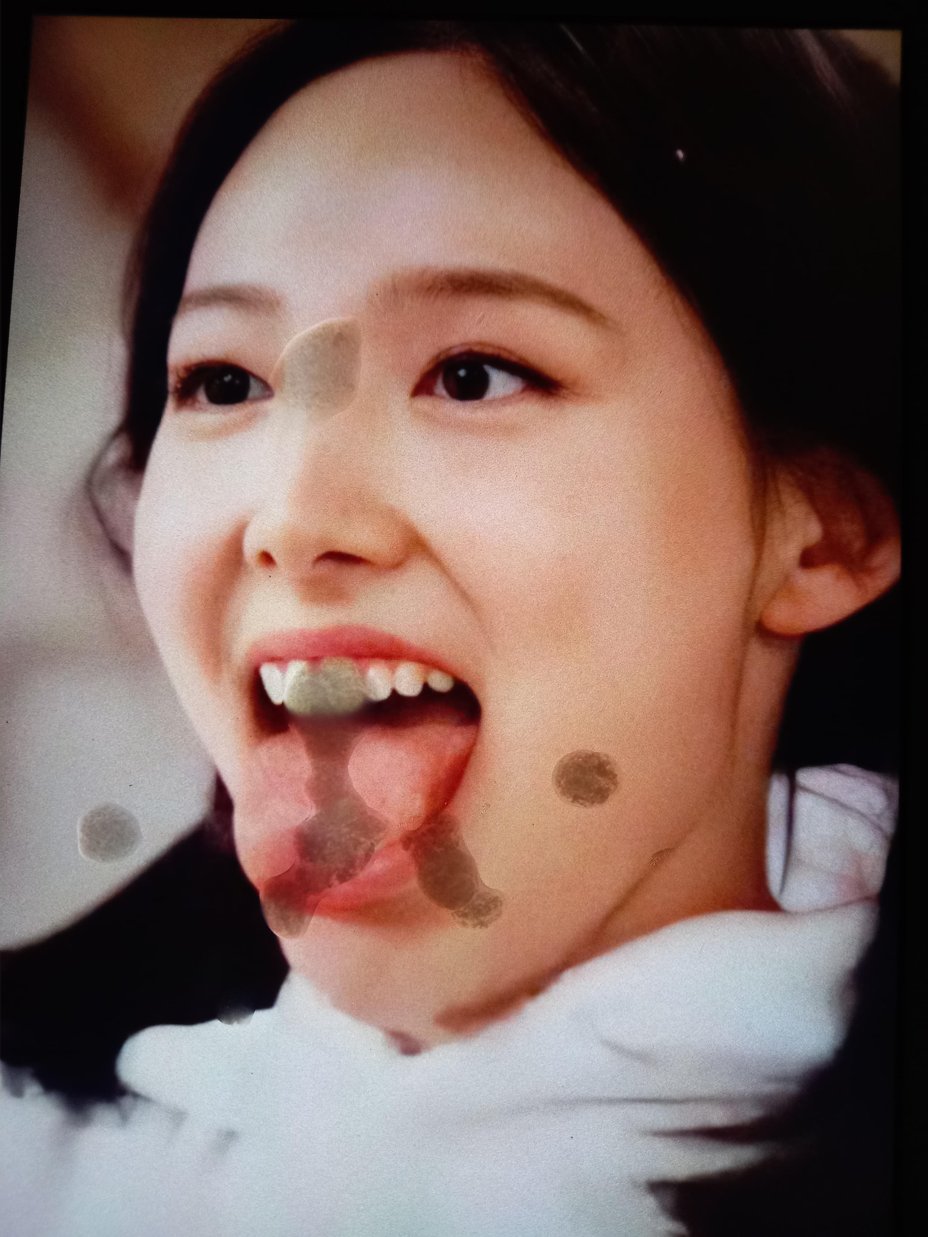 Nayeon Twice Scrolller 7338