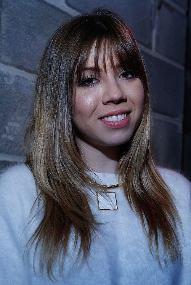 Necklace 1 | Scrolller