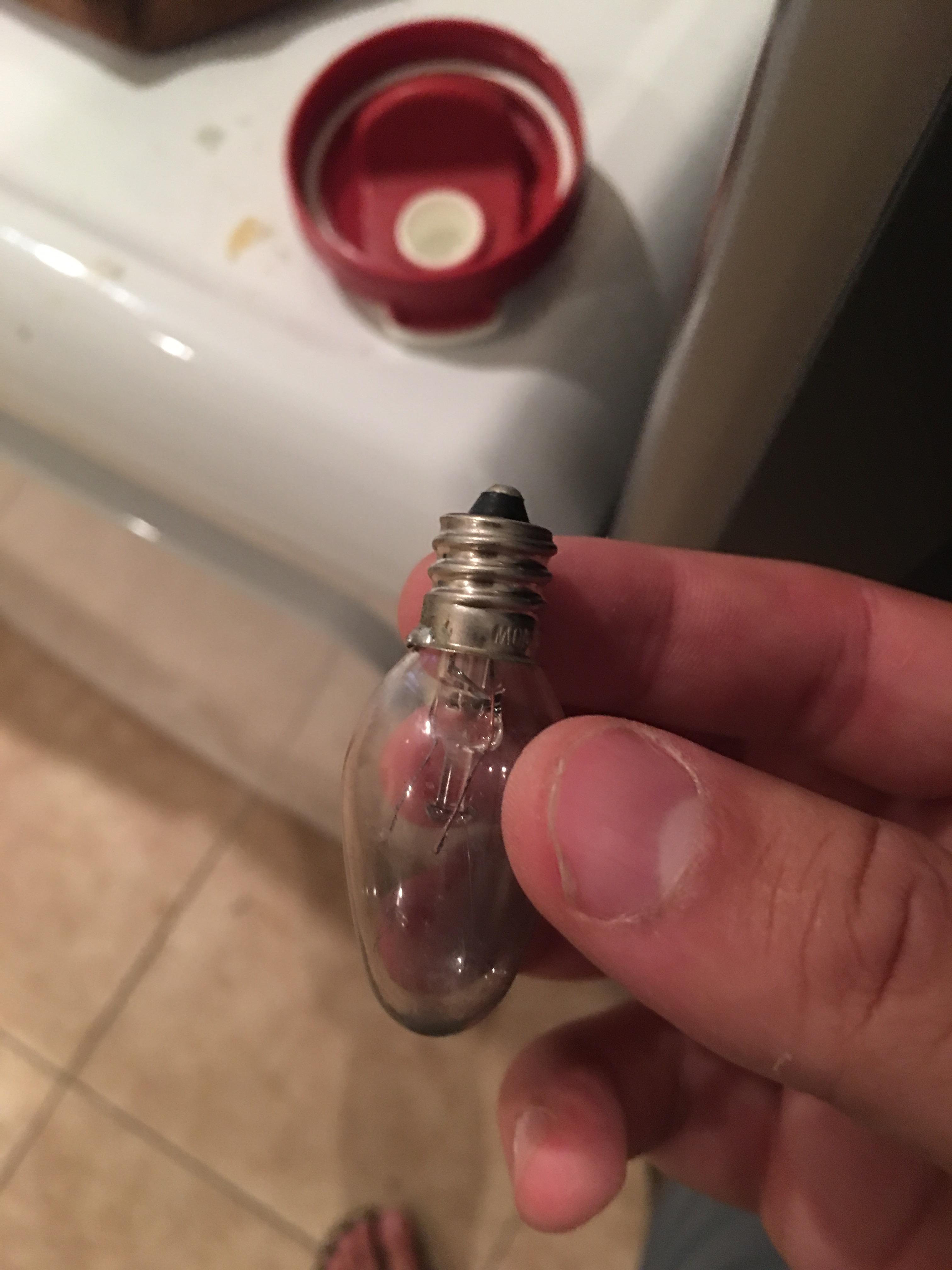 Need help figuring out what kind of Refrigerator lightbulb this is so i ...