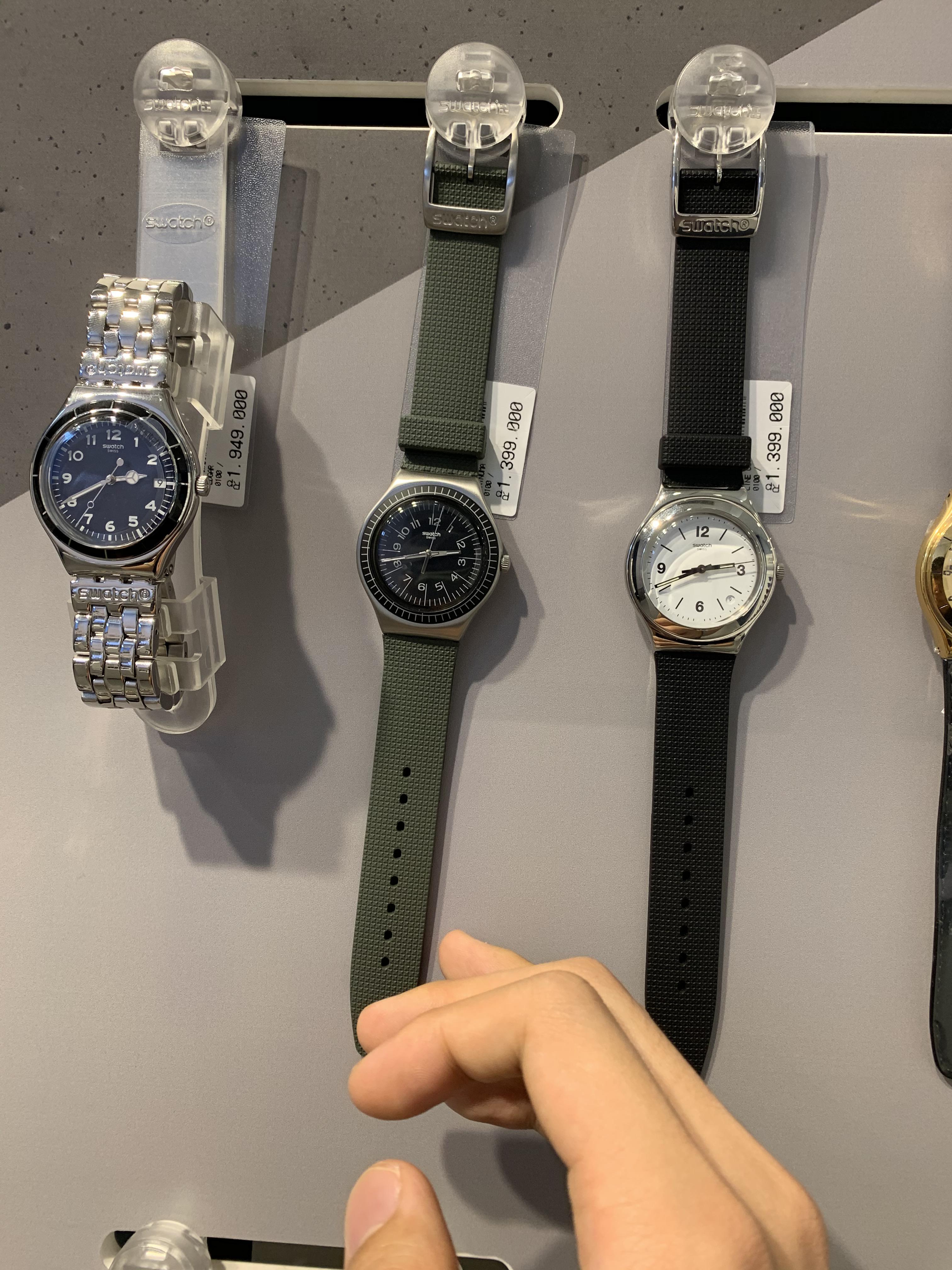 Need help identifying! | Scrolller