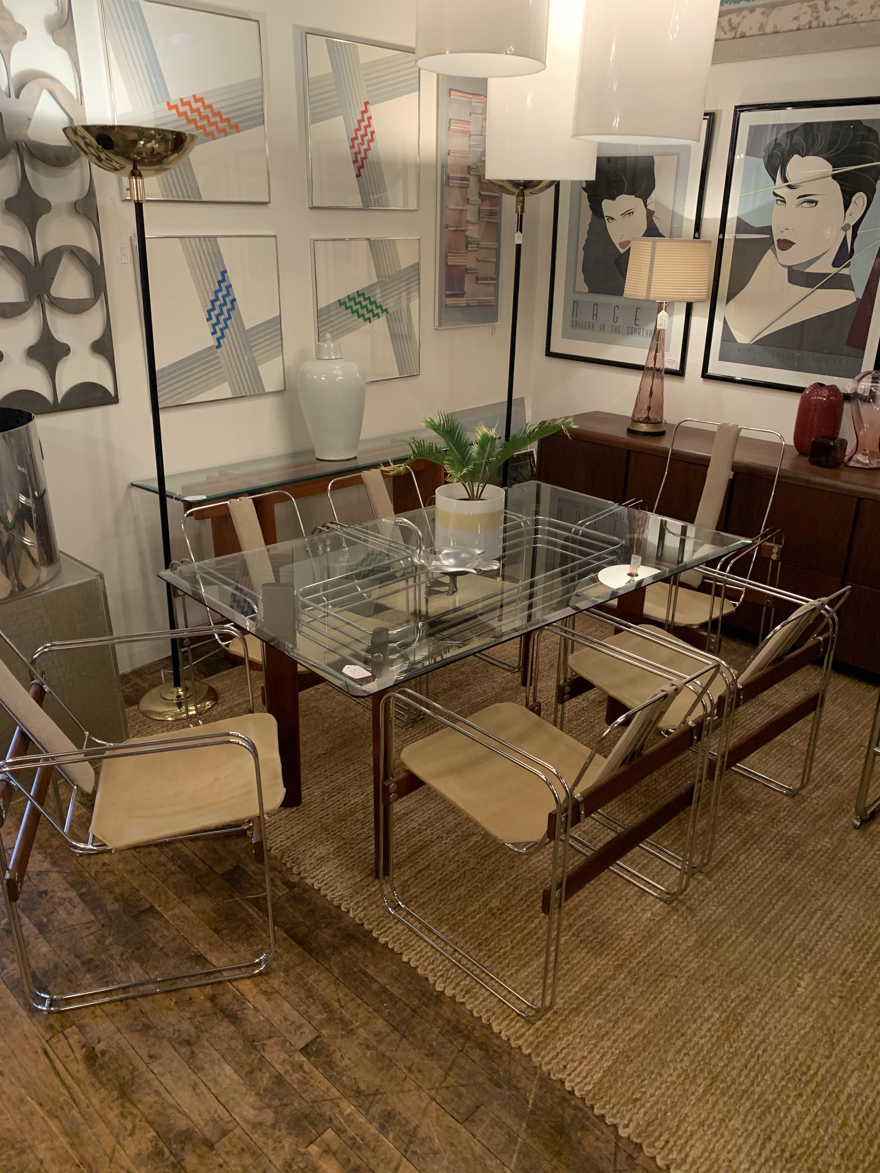 Need help identifying this set | Scrolller