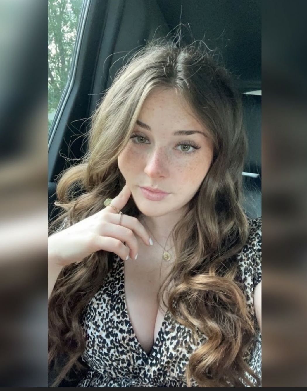 Need some help here | Scrolller