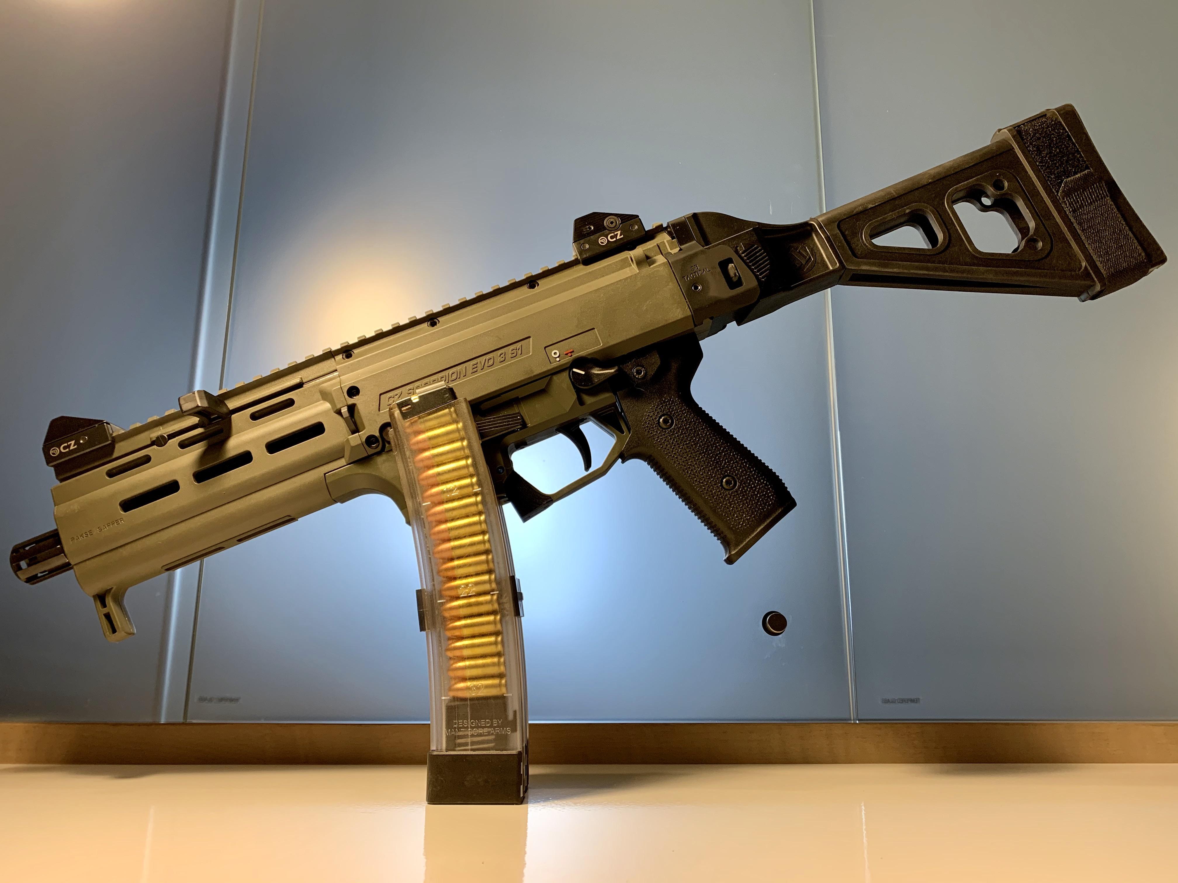 Needs more tacticool | Scrolller