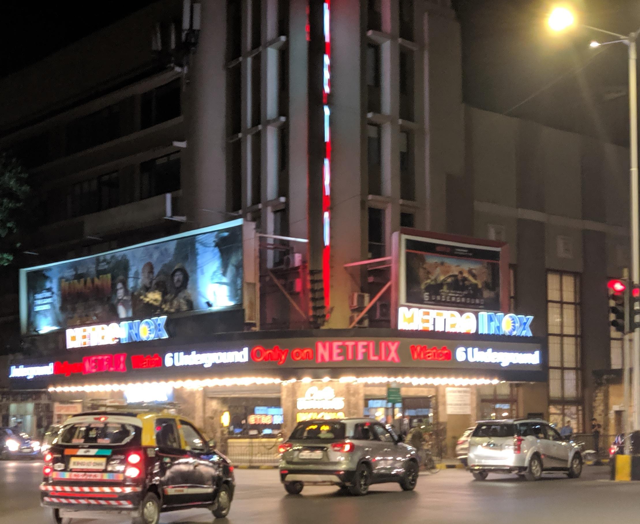 Netflix Ad outside Metro Cinemas! | Scrolller