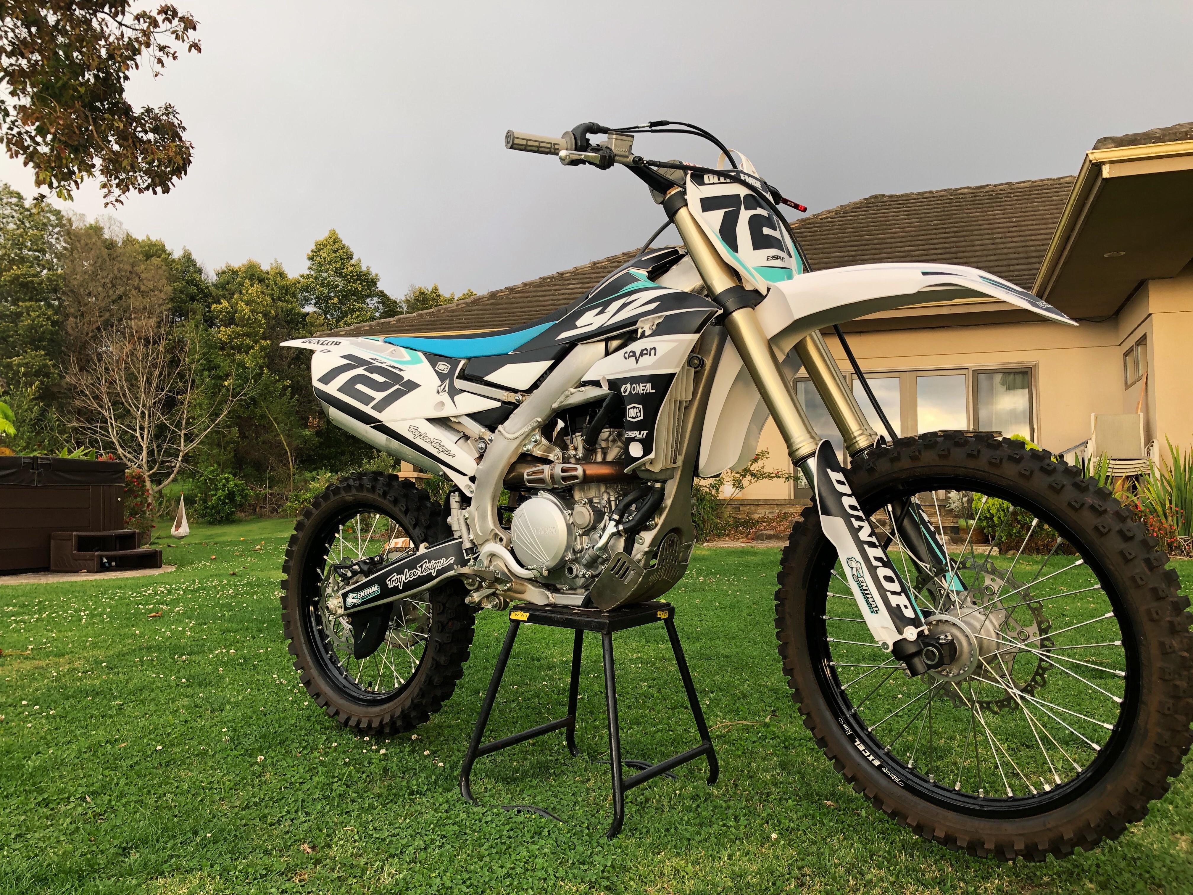 New Decals! (Still need a seat cover) | Scrolller