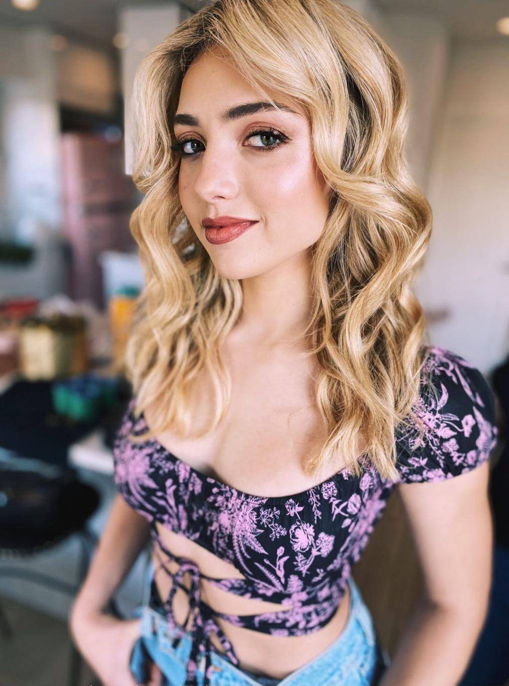 New glam session | Scrolller