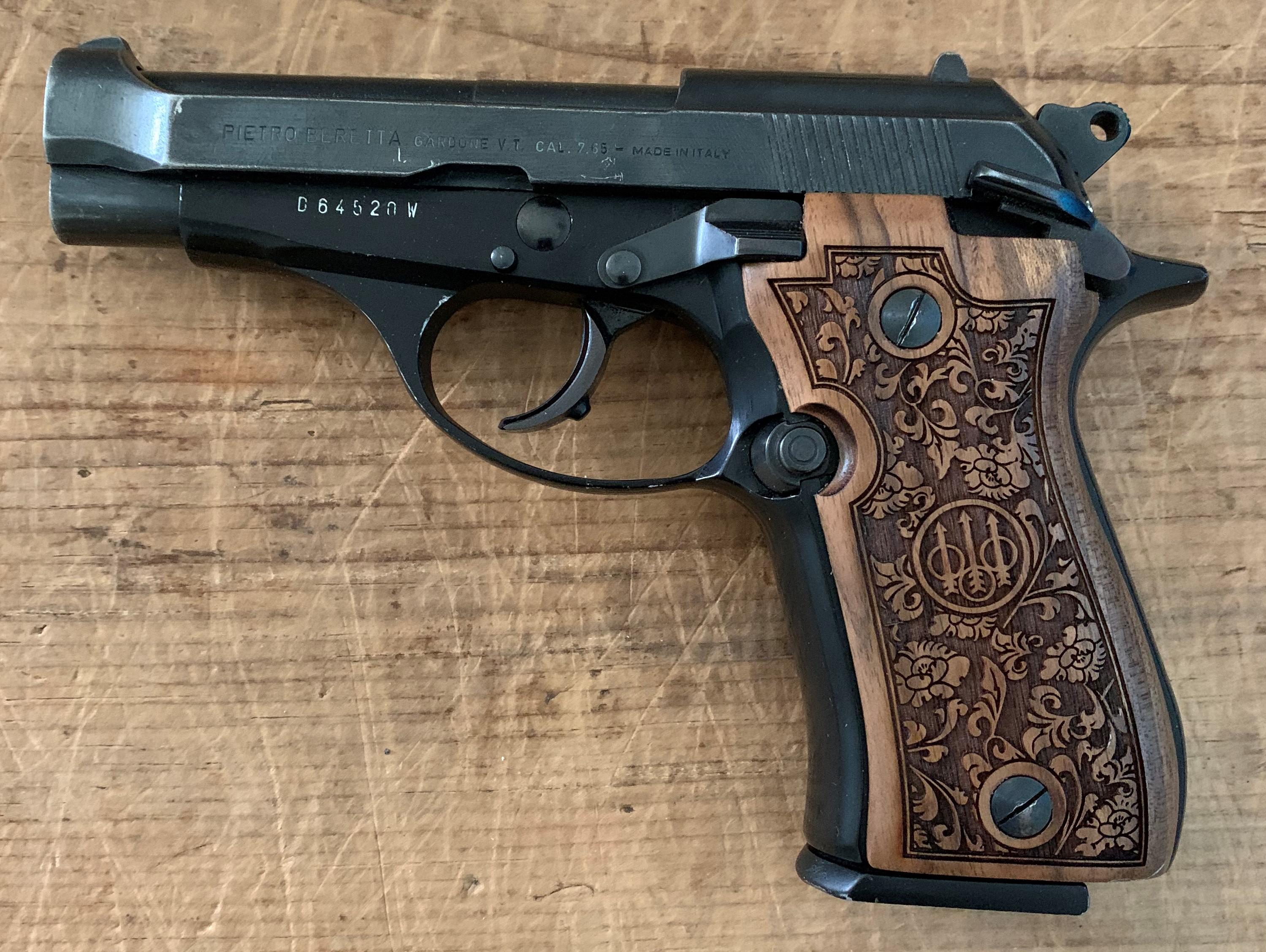 New Grips for my Wife's Model 81 | Scrolller