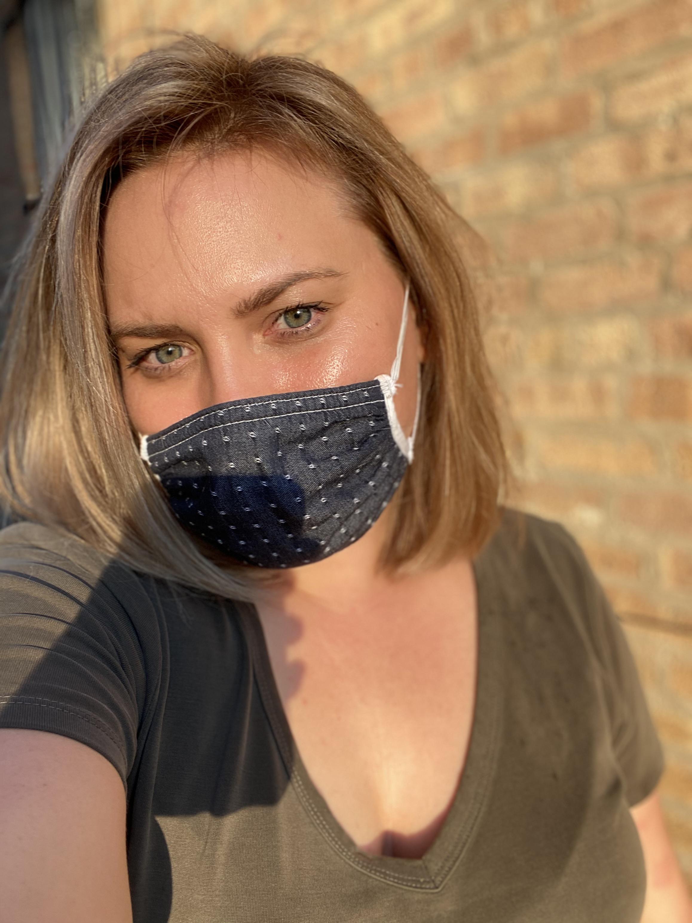 New haircut and shirt to highlight the green beans. | Scrolller