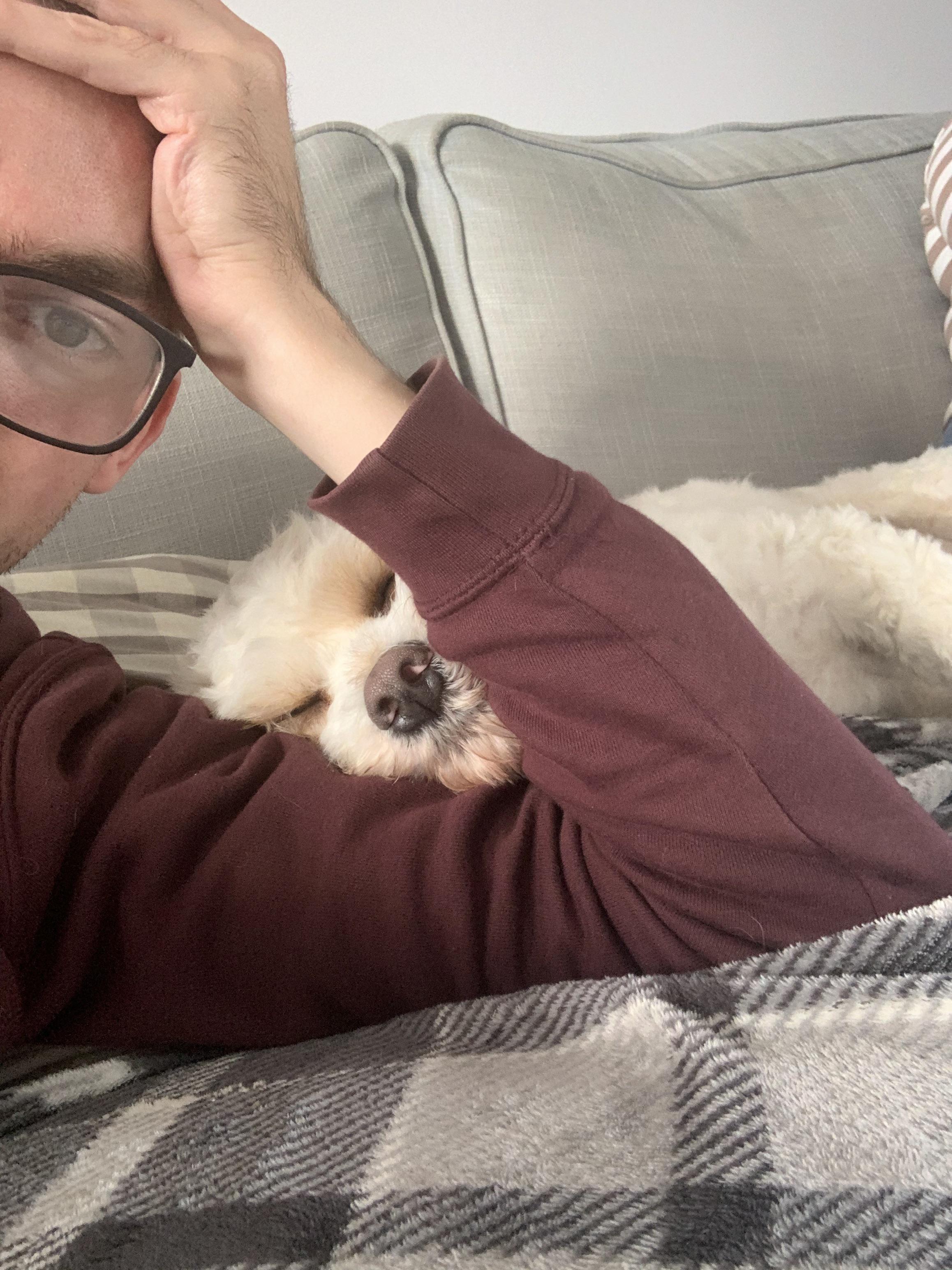 New meaning for ‘Arm rest’ | Scrolller