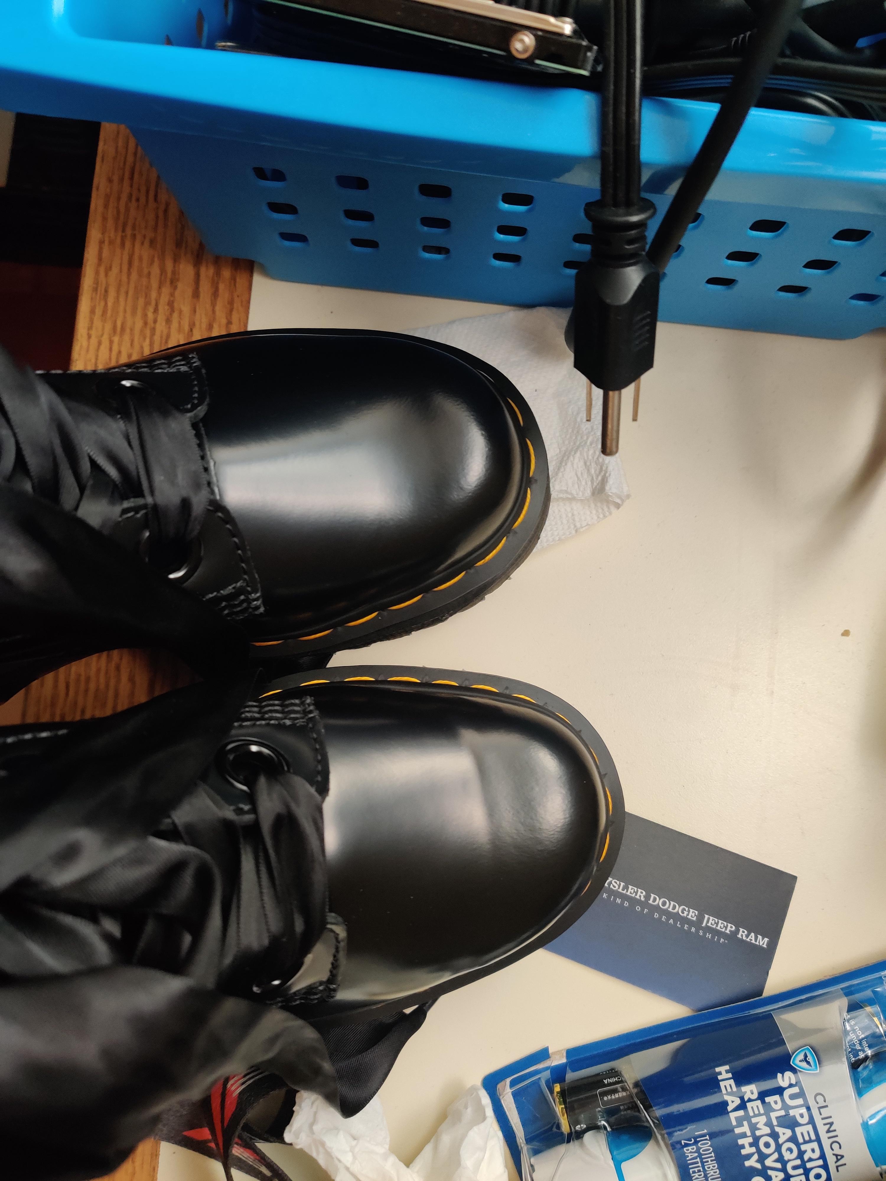 New Molly boots, one boot has an odd crease in the toe box. Does it look normal? | Scrolller