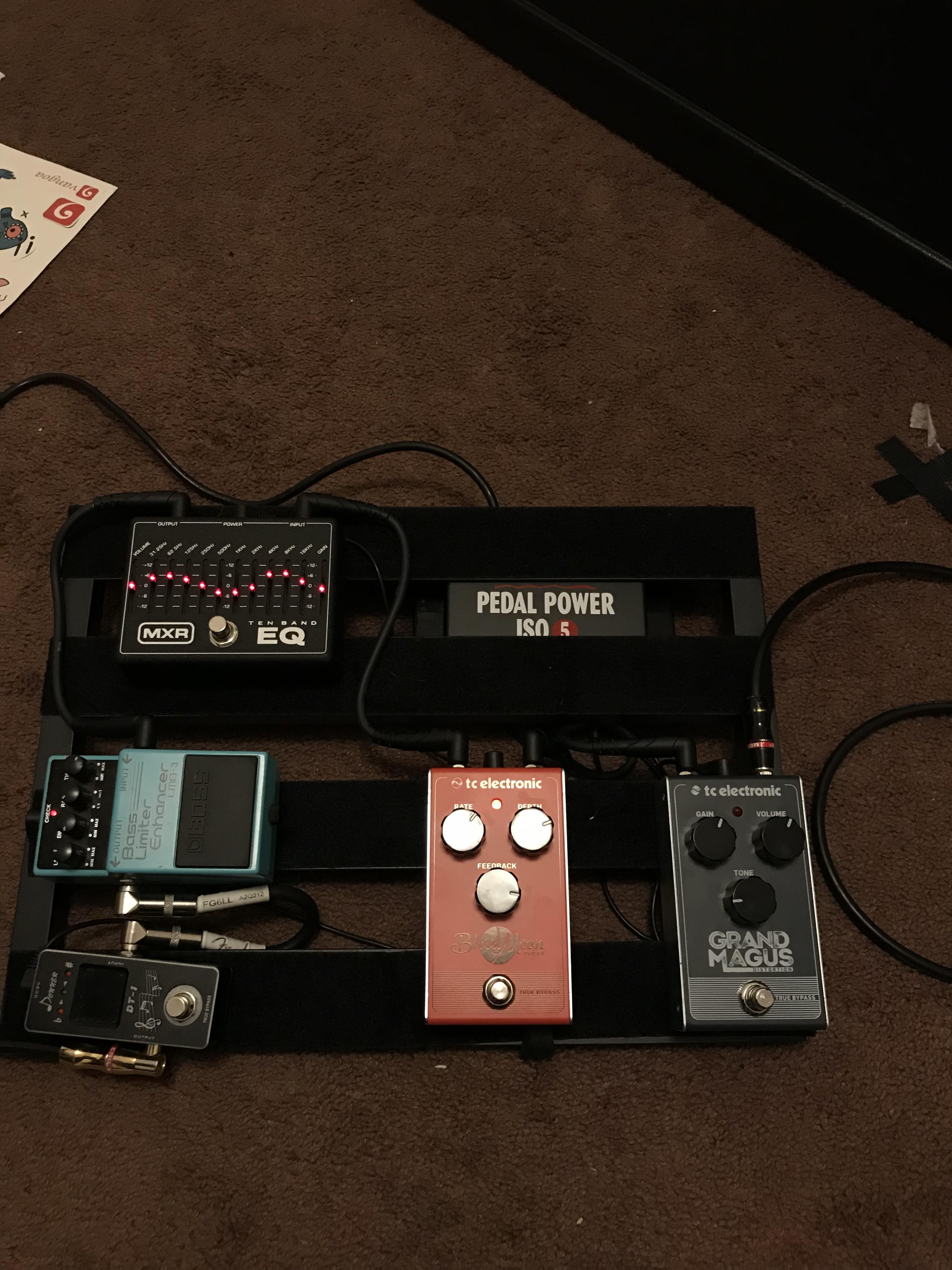 New pedal and new board! Fun bass sounds with this stuff! | Scrolller