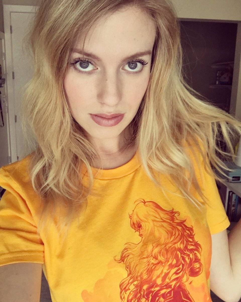 New Rwby Shirt Scrolller
