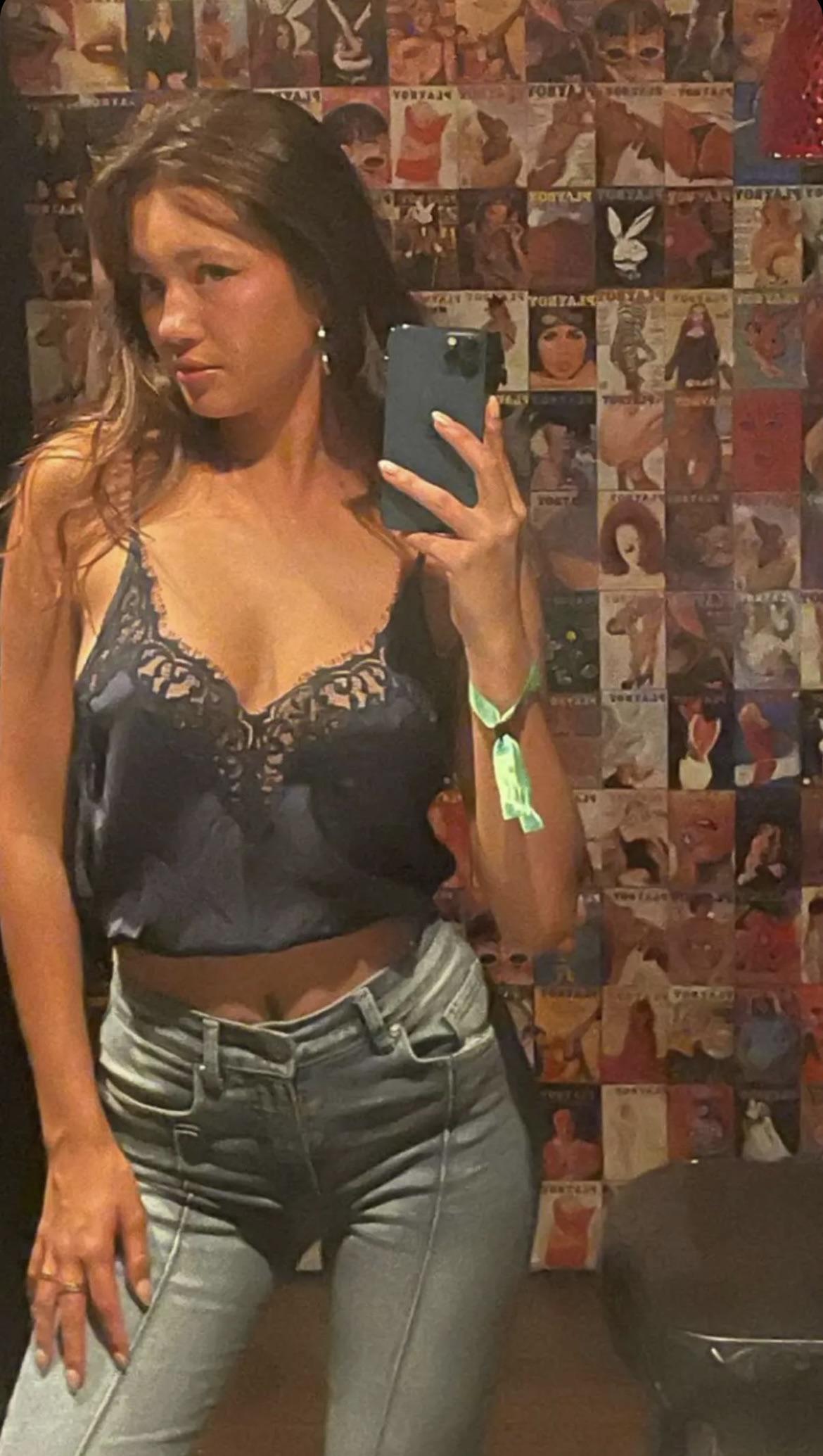 New selfie! - Lily Chee | Scrolller