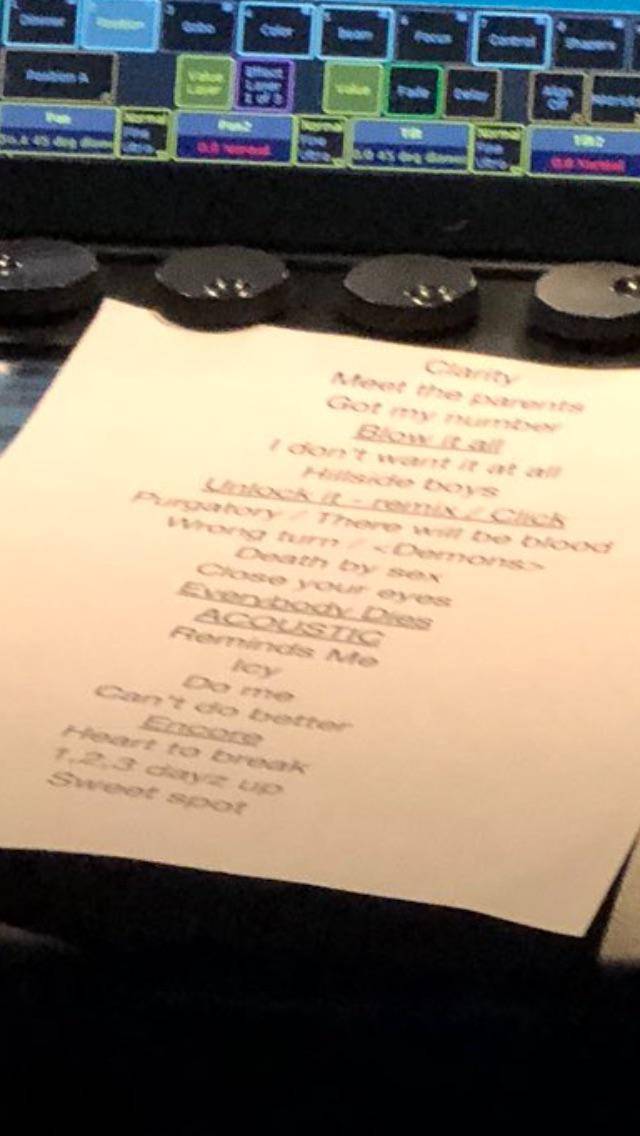 NEW SETLIST (taken from lvckystrikes on twitter) she’s taken off massacre, knives and human ...
