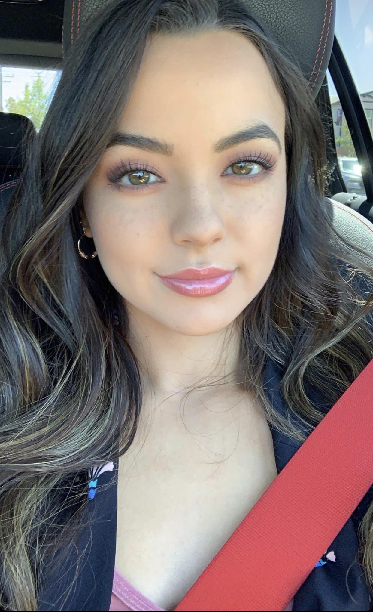 New Selfie | Scrolller